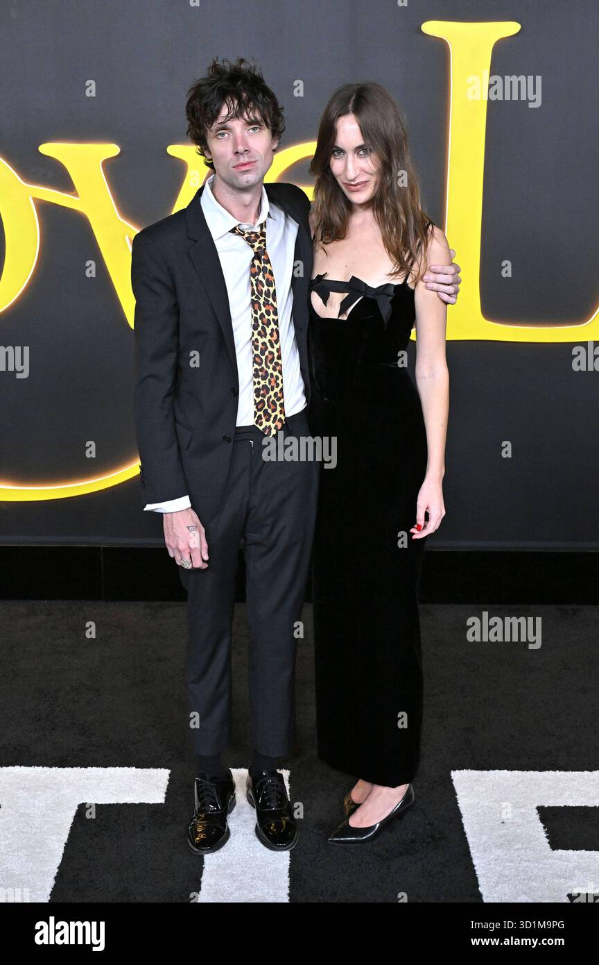 Chandler Ransom Lucy und Morgan Maher bei der Premiere der HBO Max ...