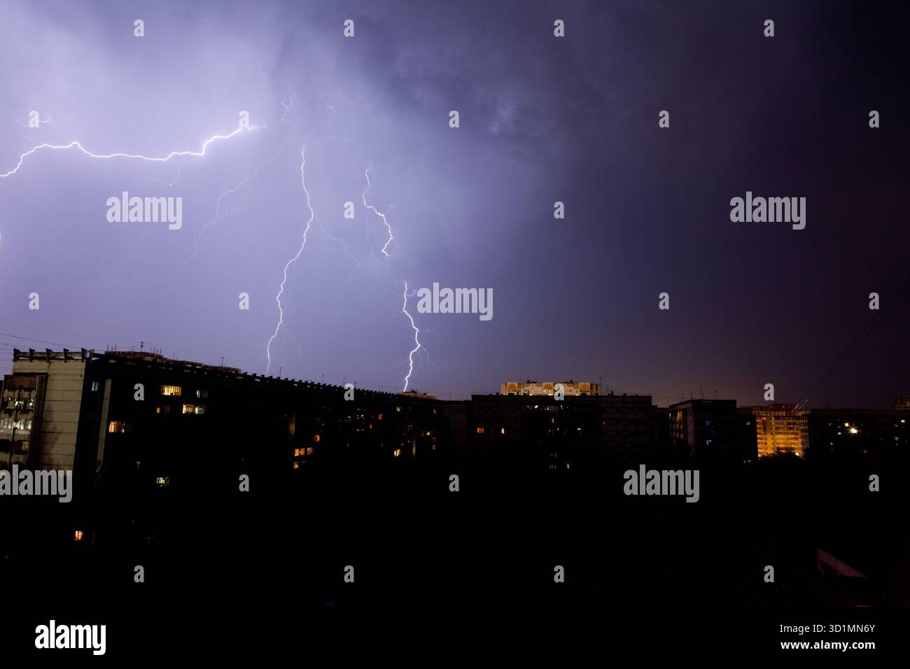 Stormy sky lightning hi-res stock photography and images - Alamy