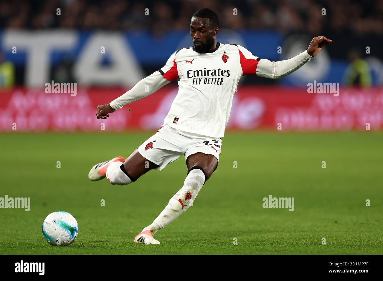 Fikayo Tomori of Ac Milan in action during the Serie A football match ...