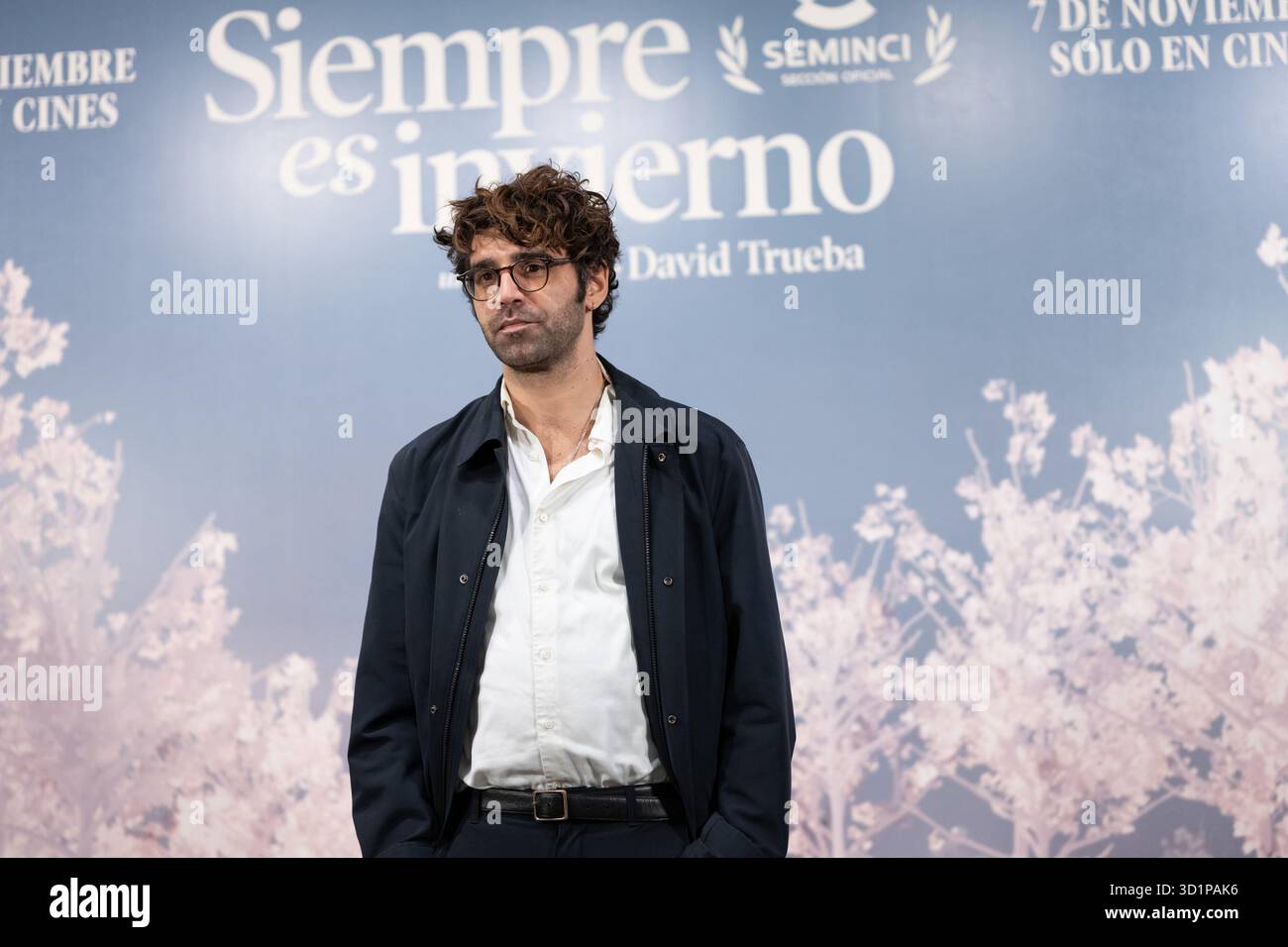 Actor David Verdaguer poses at the photocall of the film 'Siempre es ...