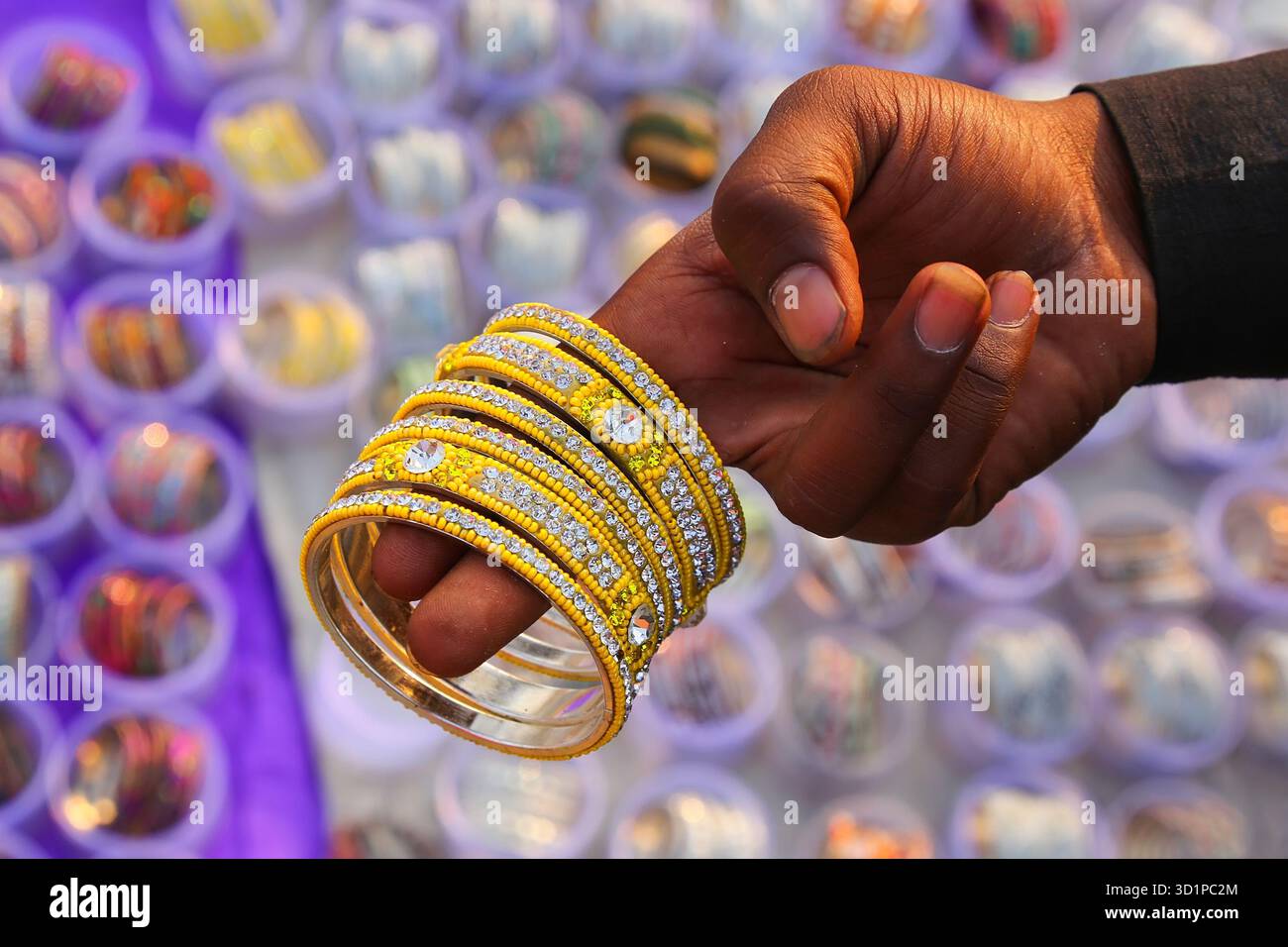 Selling bracelets hi-res stock photography and images - Alamy