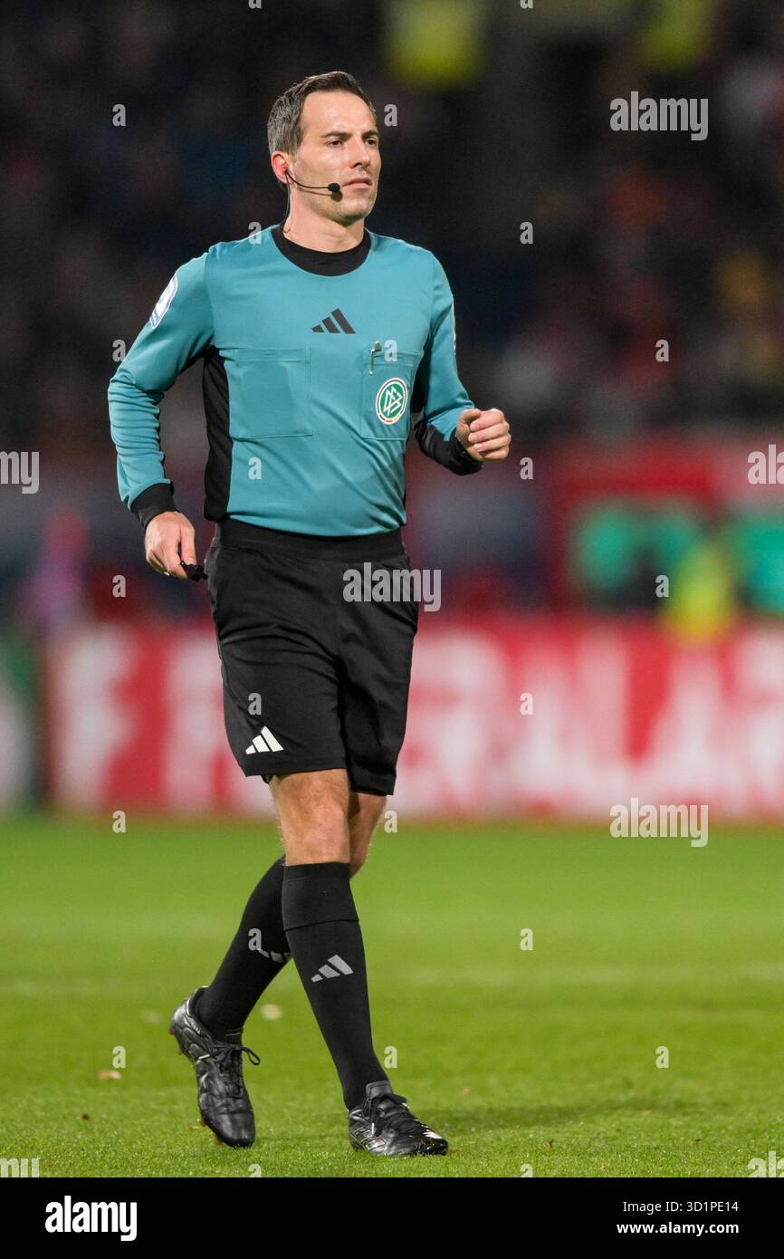 Referee Benjamin Brand Heidenheim, October 28, 2025, Football, DFB ...
