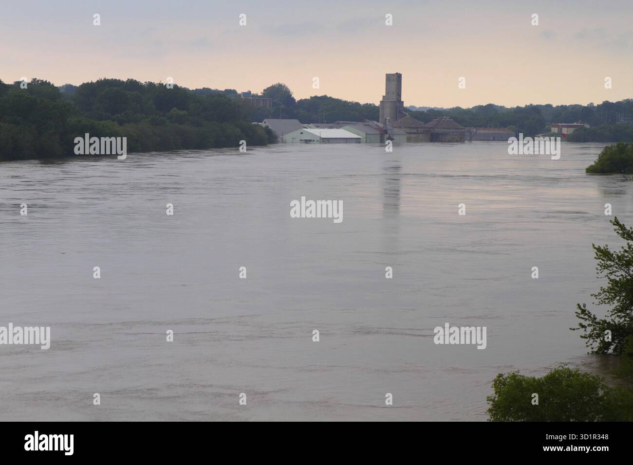 River overflowing from its shores due to flood Stock Photo - Alamy