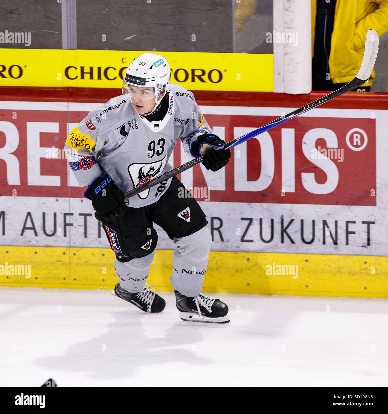 28/10/2025, Kloten, SWISS Arena, NL: EHC Kloten - Fribourg-Gottéron ...