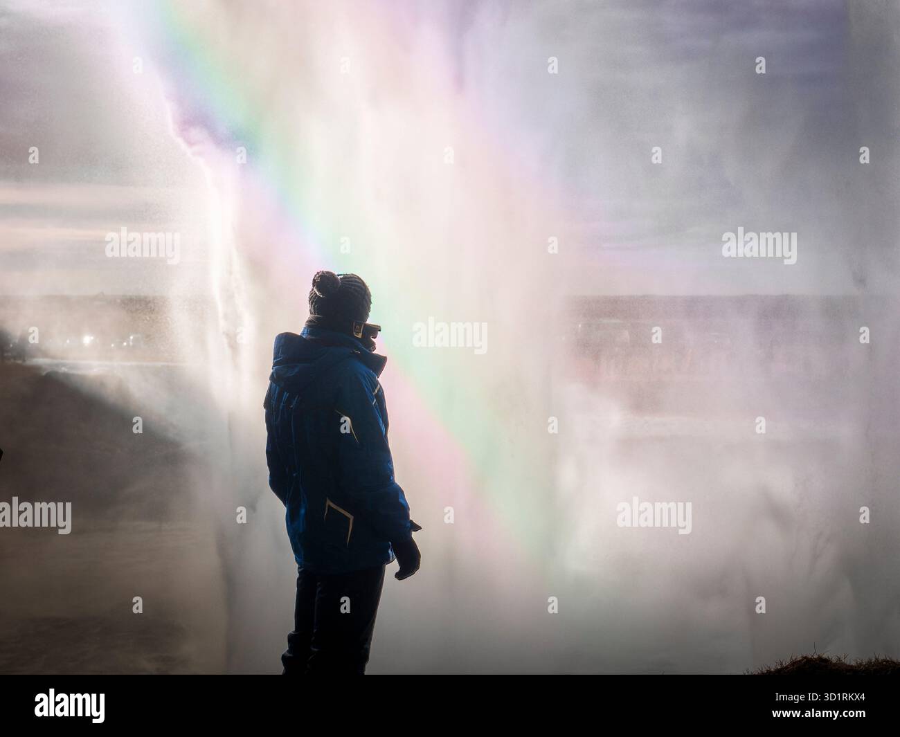 Male traveler behind big hi-res stock photography and images - Alamy
