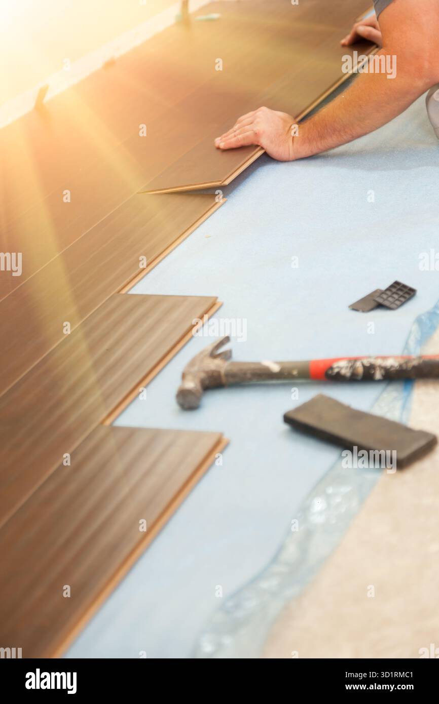 Installing flooring hi-res stock photography and images - Alamy