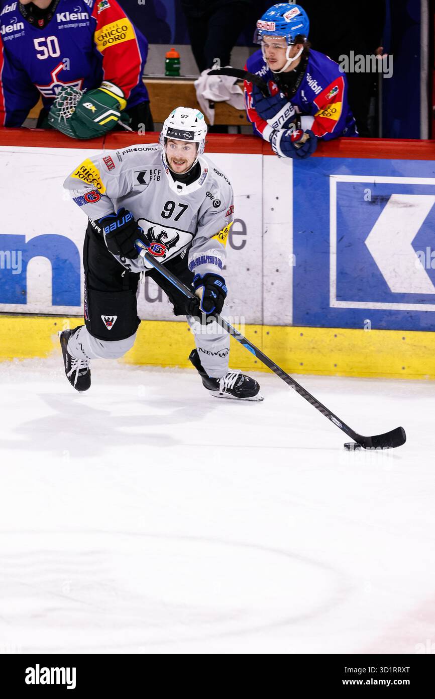 28/10/2025, Kloten, SWISS Arena, NL: EHC Kloten - Fribourg-Gottéron ...