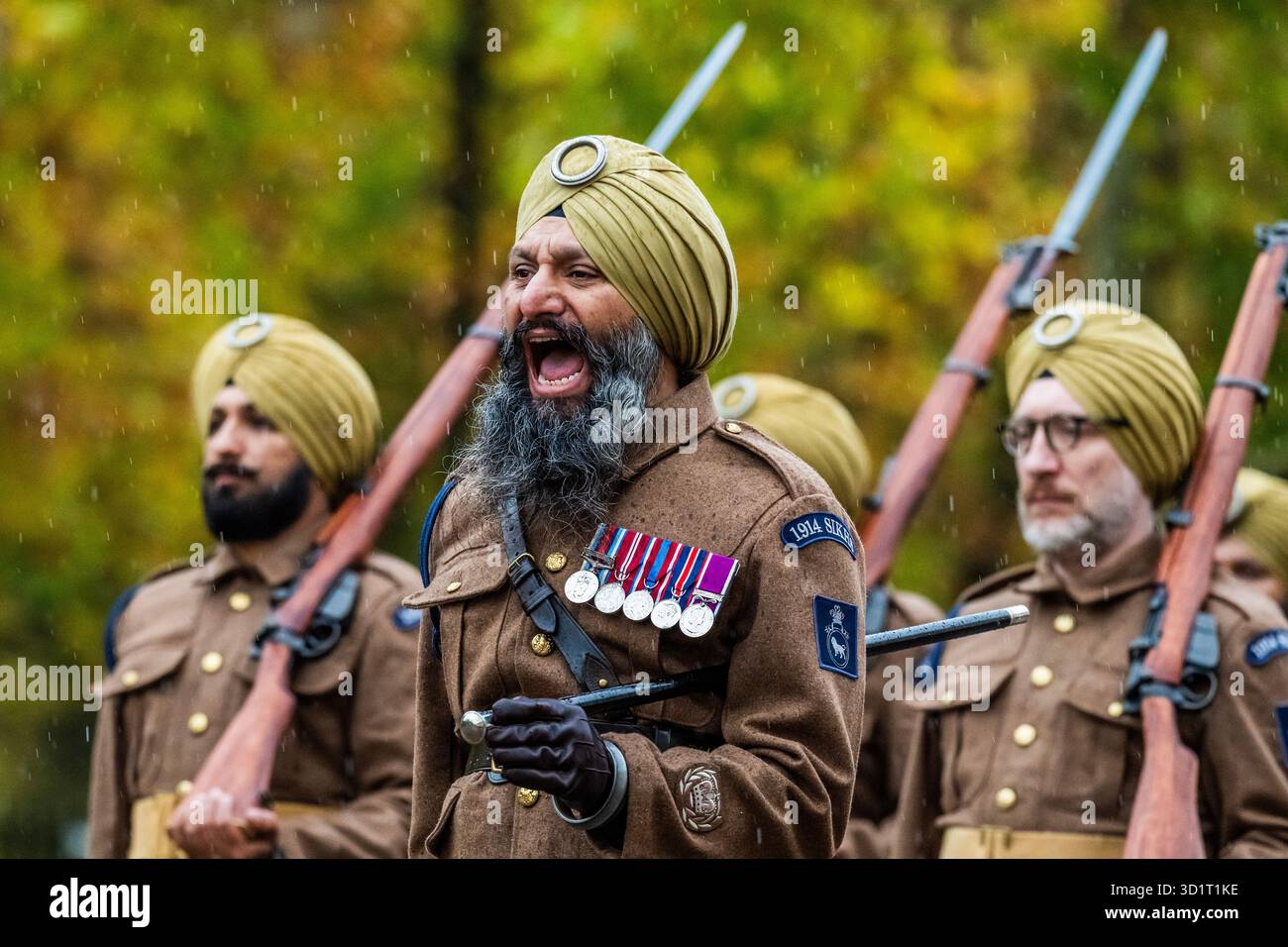 Raf army navy uniforms hi-res stock photography and images - Alamy