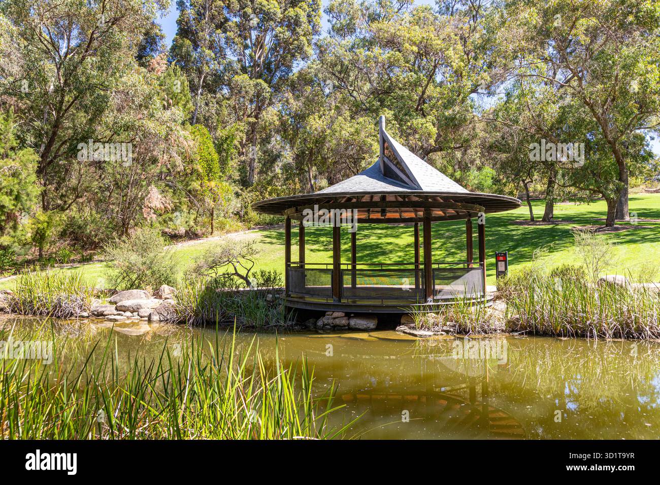 The Water Garden Pavilion in Kings Park and Botanic Garden, Perth ...