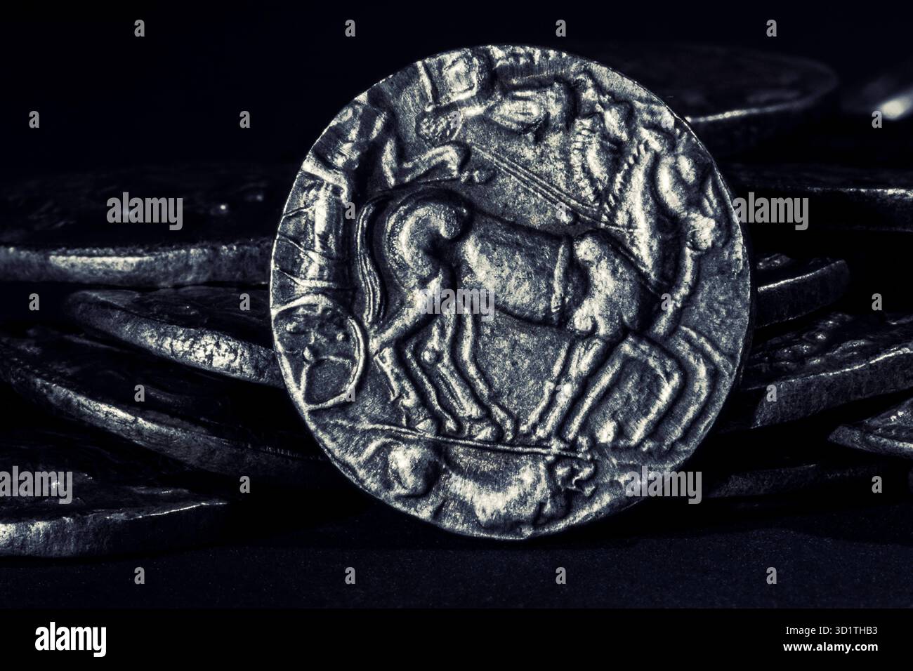 Ancient Greek Coin, Sicily, Leontini, Apollo, three leaves, lion ...