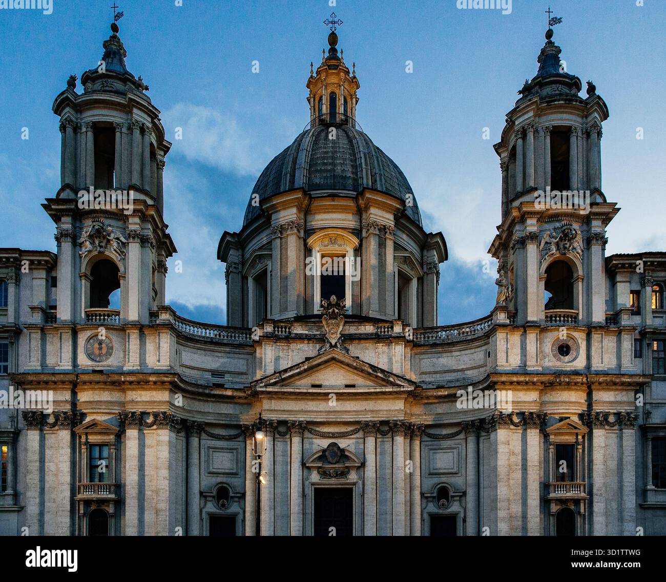 Rome baroque architecture hi-res stock photography and images - Alamy