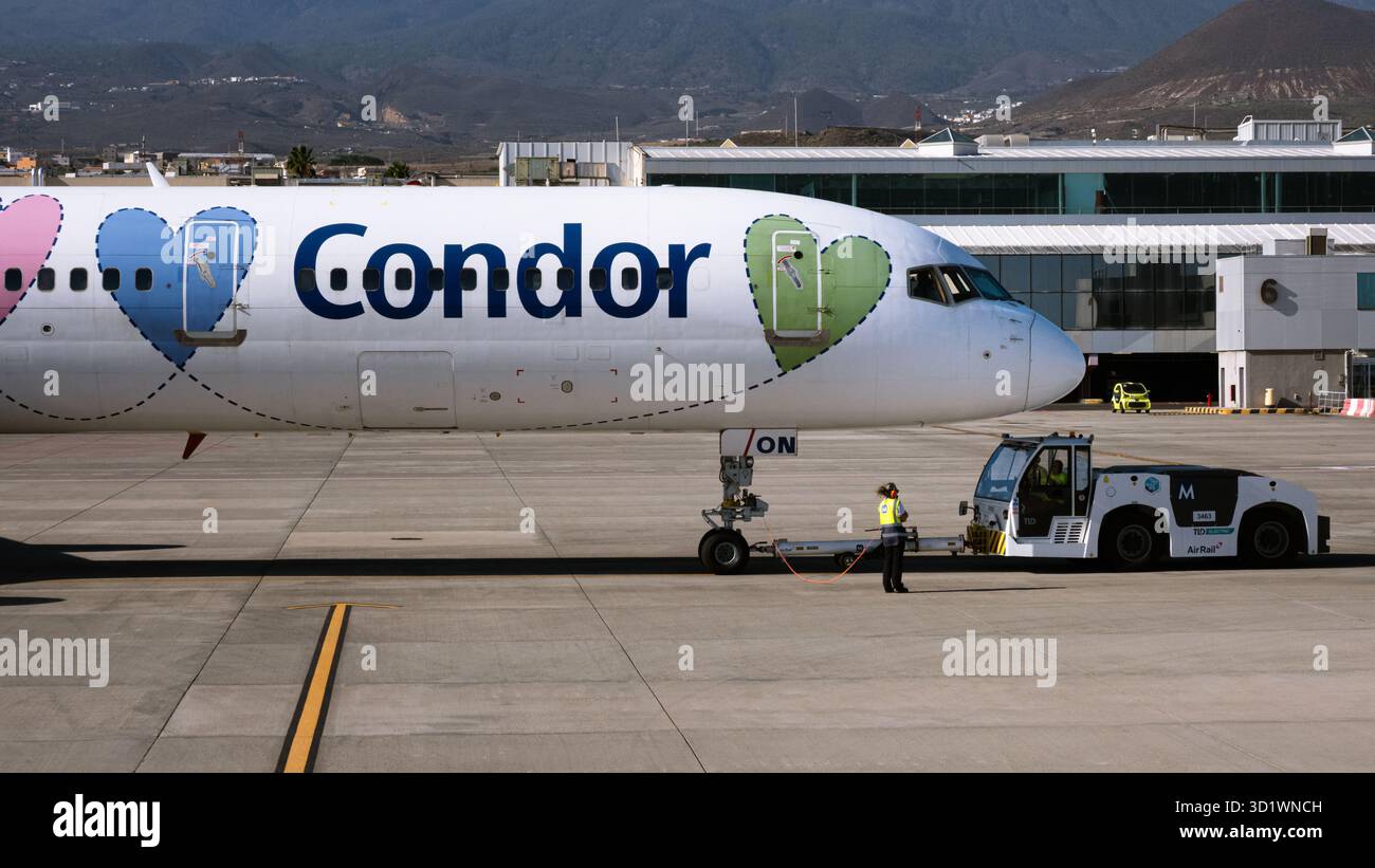 Condor Boeing 757-300 'Willy' aircraft during pushback at Tenerife ...