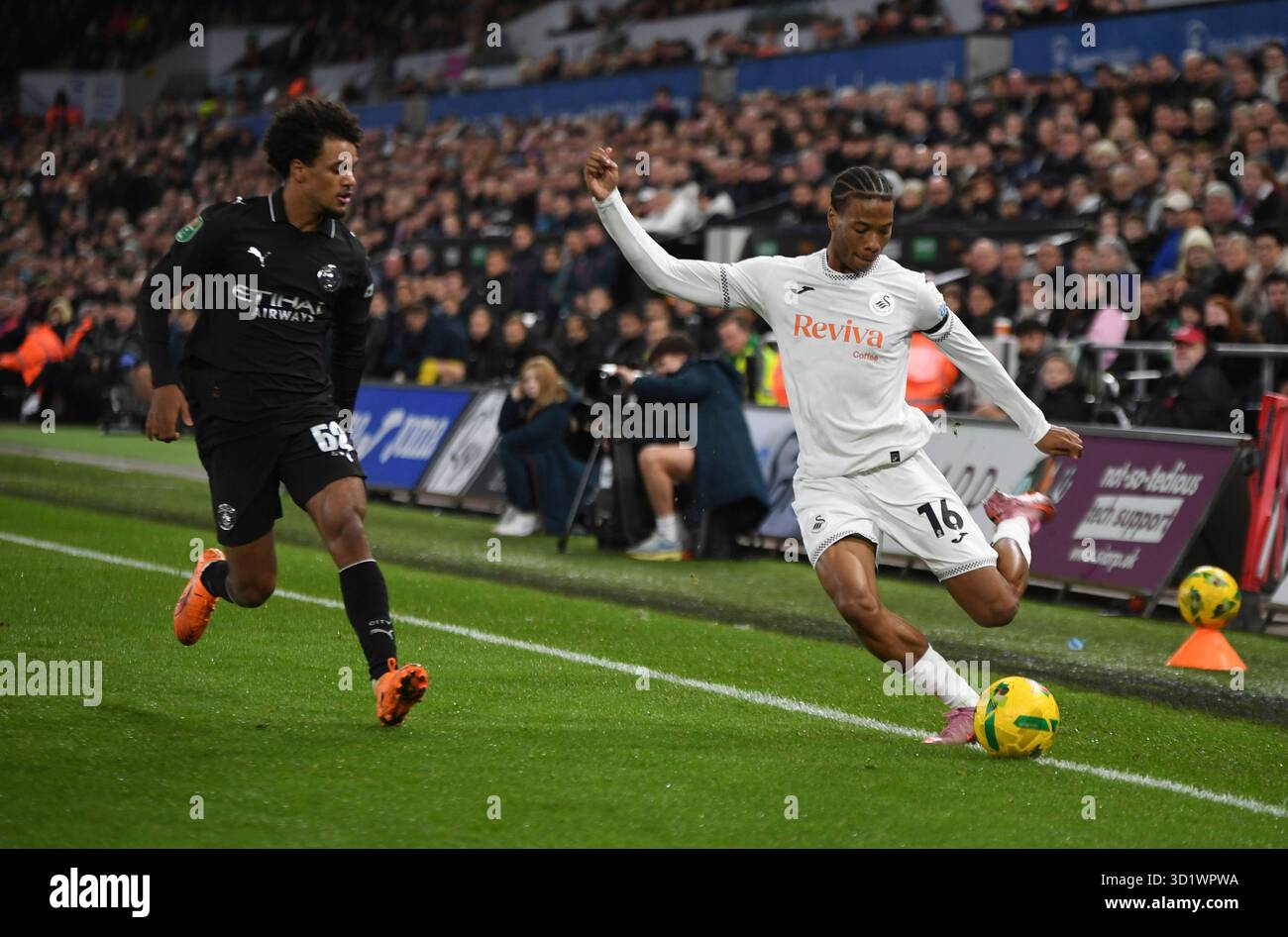 29th October 2025; Swansea.com Stadium, Swansea, Wales; EFL Carabao Cup ...