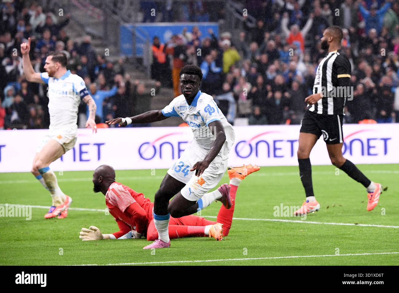 34 Robinio VAZ (om) during the Ligue 1 McDonald's match between ...