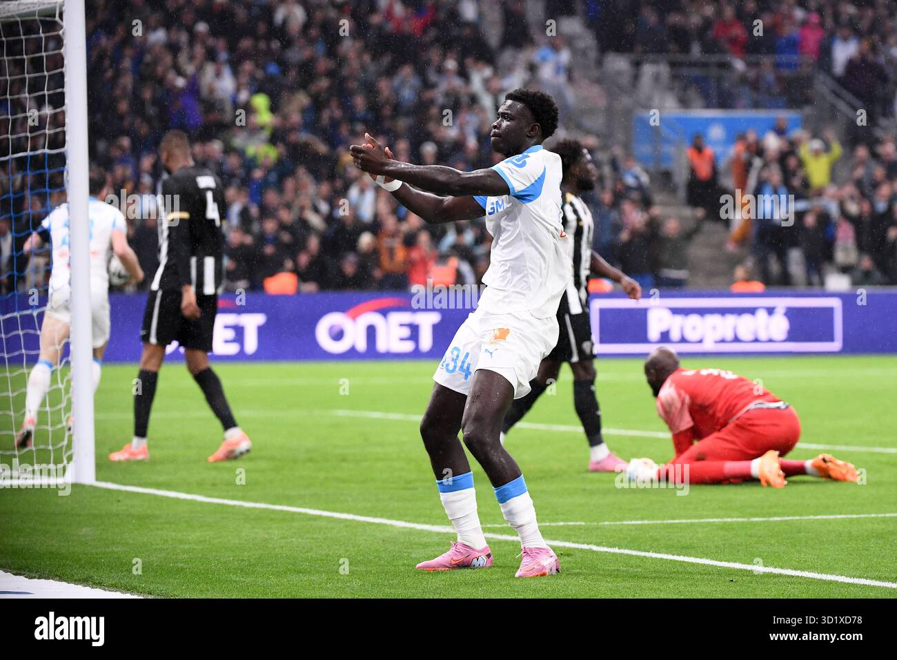 34 Robinio VAZ (om) during the Ligue 1 McDonald's match between ...