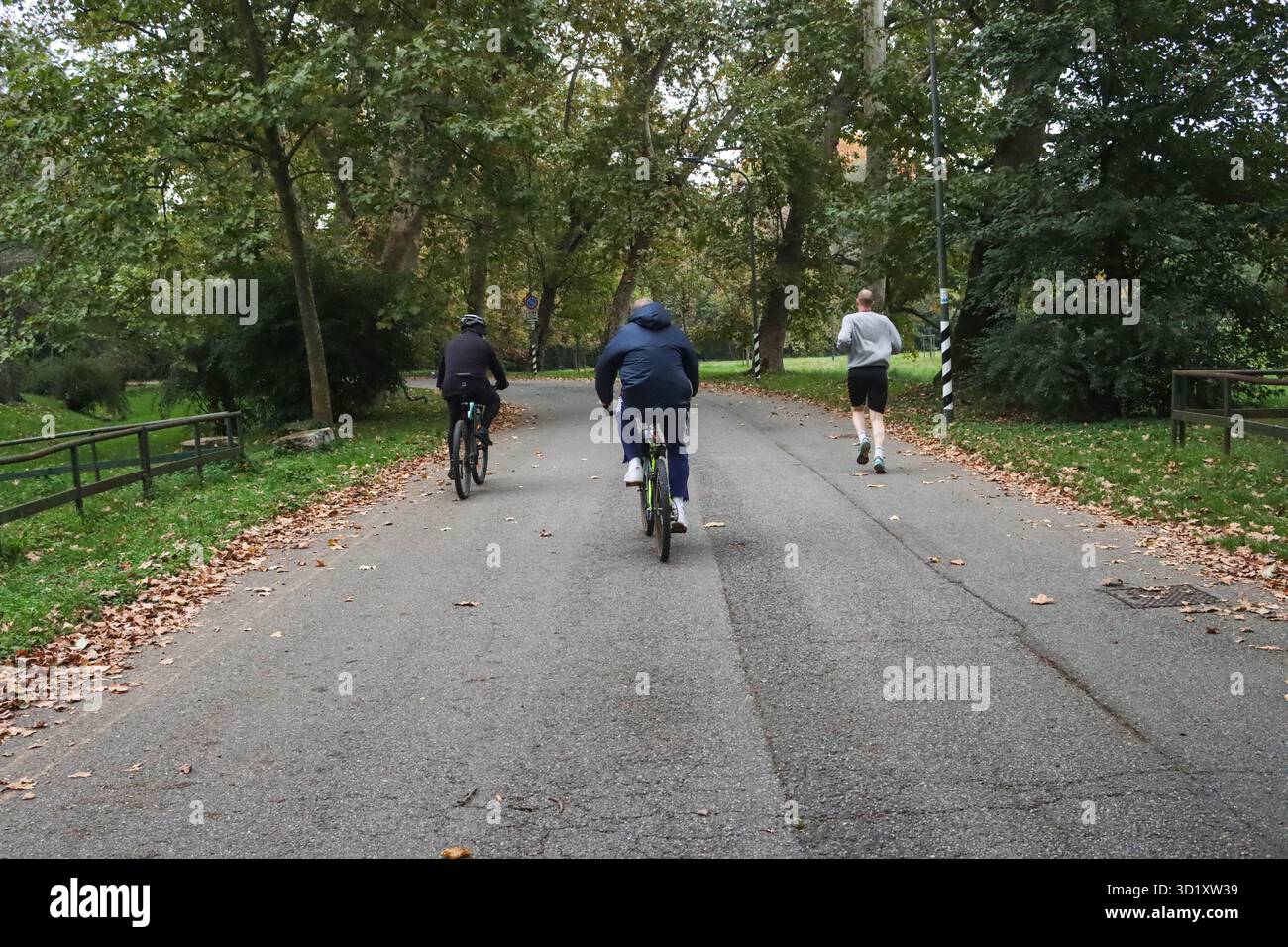 Milan, Italy. 29th Oct, 2025. Milan (Italy). 10/29/2025 - Nature - Park ...