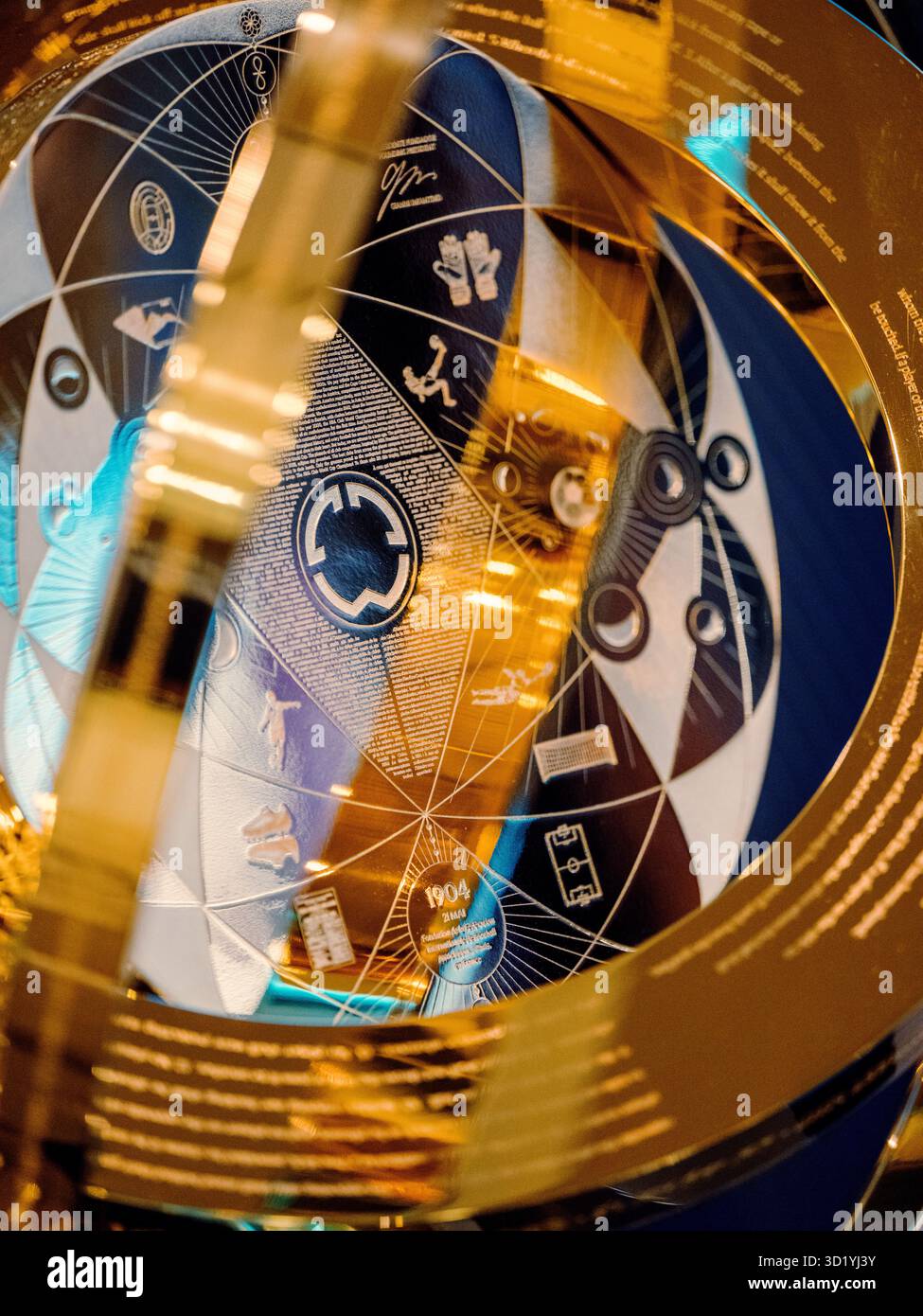 Fifa world cup trophy hi-res stock photography and images - Alamy