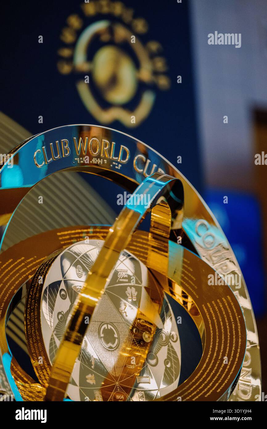 Trophy club world cup hi-res stock photography and images - Alamy