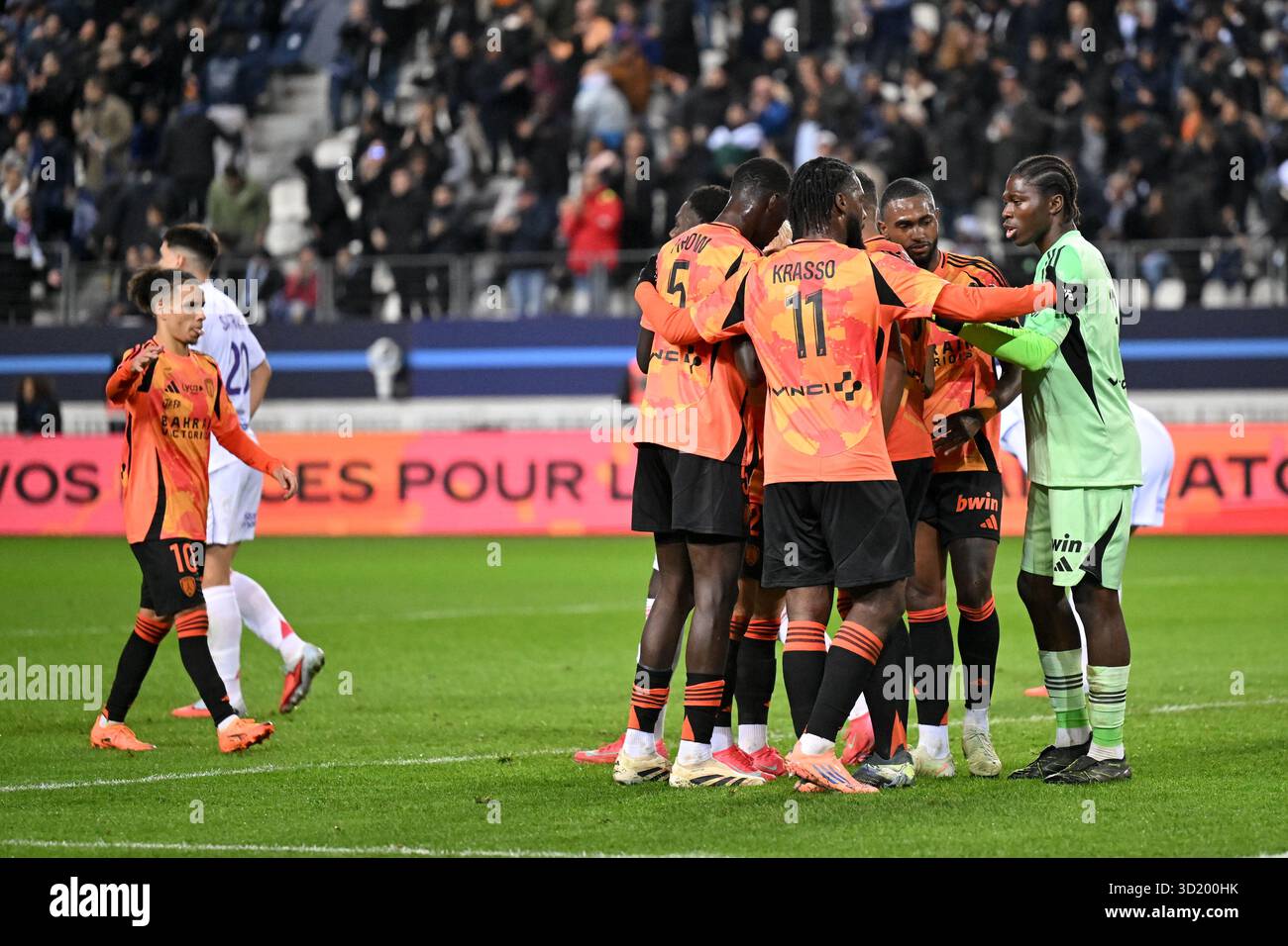 16 Obed NKAMBADIO (pfc) during the Ligue 1 McDonald's match between ...