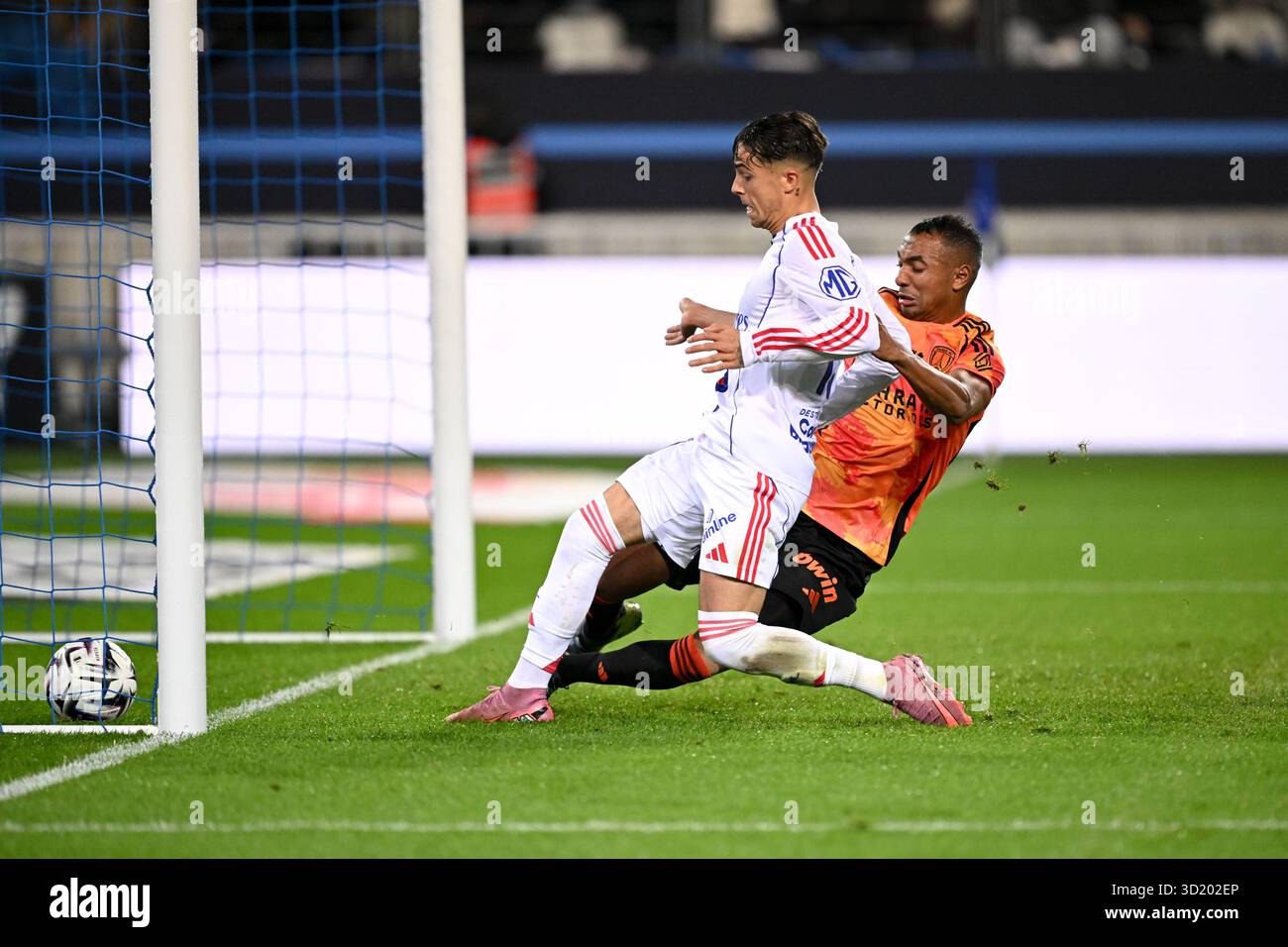 31 Samir CHERGUI (pfc) - 17 Afonso MOREIRA (ol) during the Ligue 1 ...