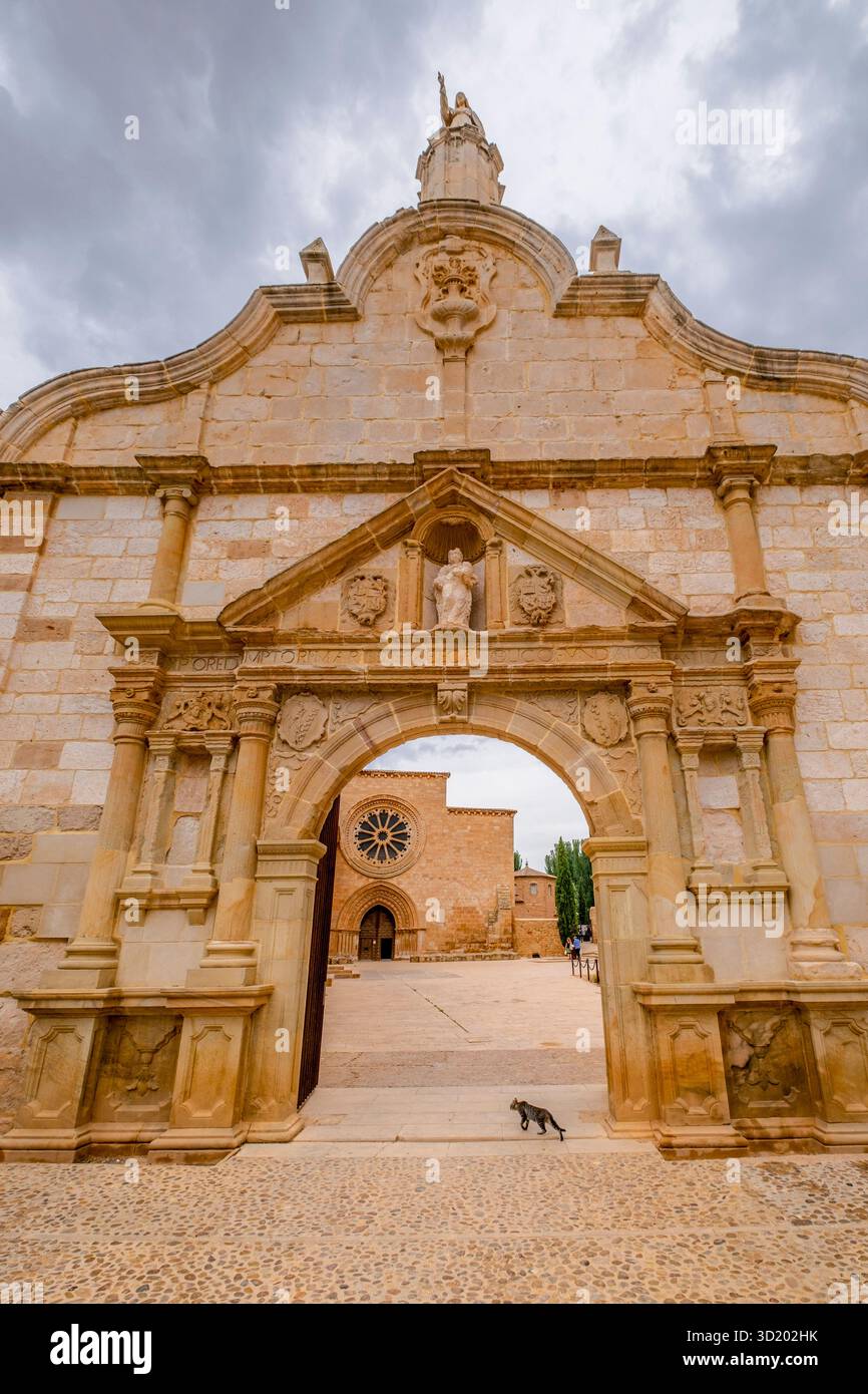 Entrance gate to the enclosure, monastery of Santa Maria la Real de ...