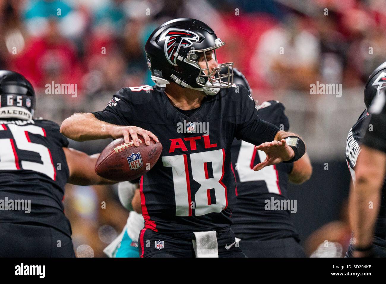 Atlanta Falcons quarterback Kirk Cousins (18) throws during the second ...