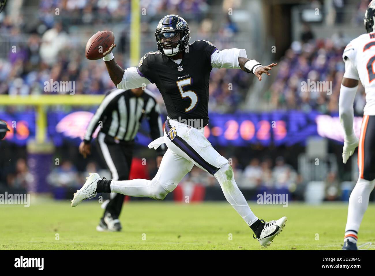 Baltimore Ravens quarterback Tyler Huntley looks to pass the ball ...
