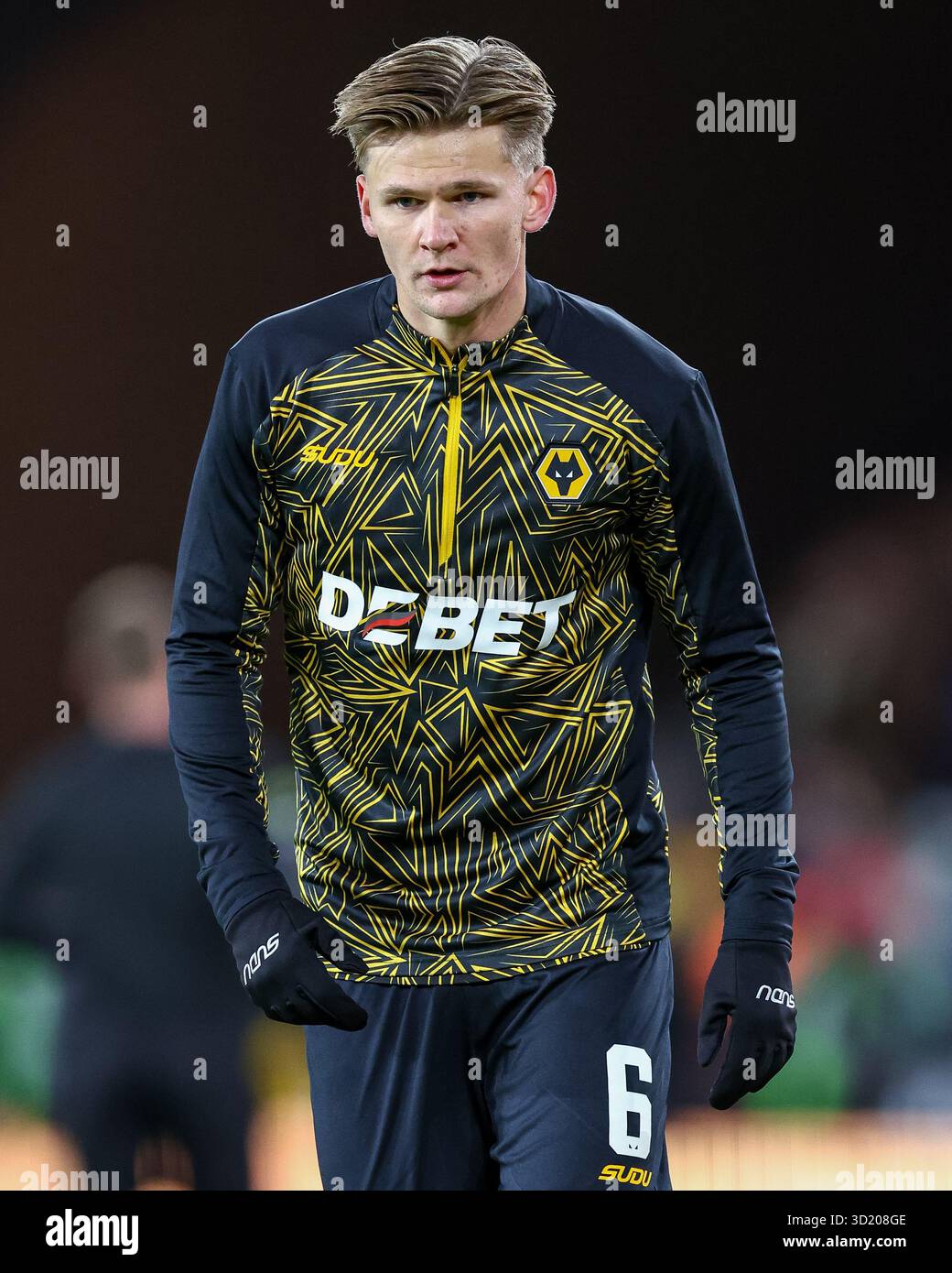 6, David Moller Wolfe of Wolverhampton Wanderers at warm up during the ...