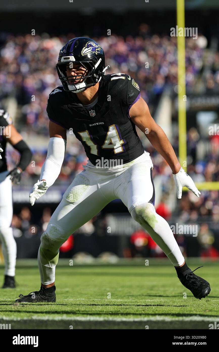 Baltimore Ravens safety Kyle Hamilton (14) in action during the second ...