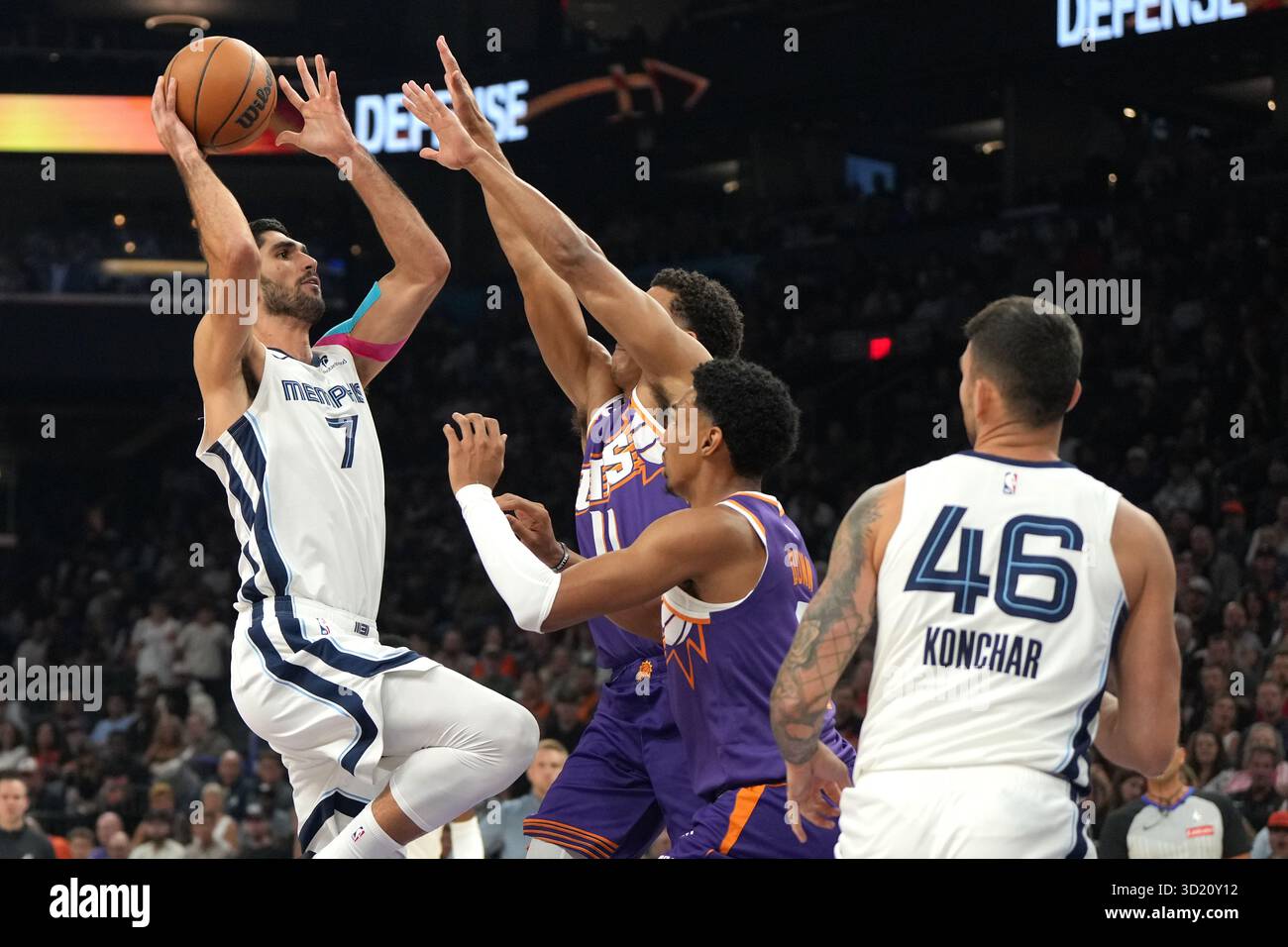 Memphis Grizzlies forward Santi Aldama (7) shoots over Phoenix Suns ...