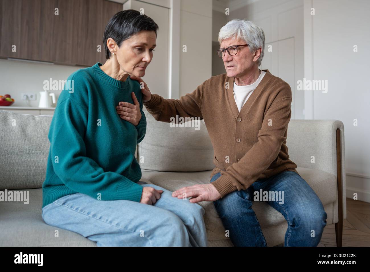 Heartbreaking stress hi-res stock photography and images - Alamy