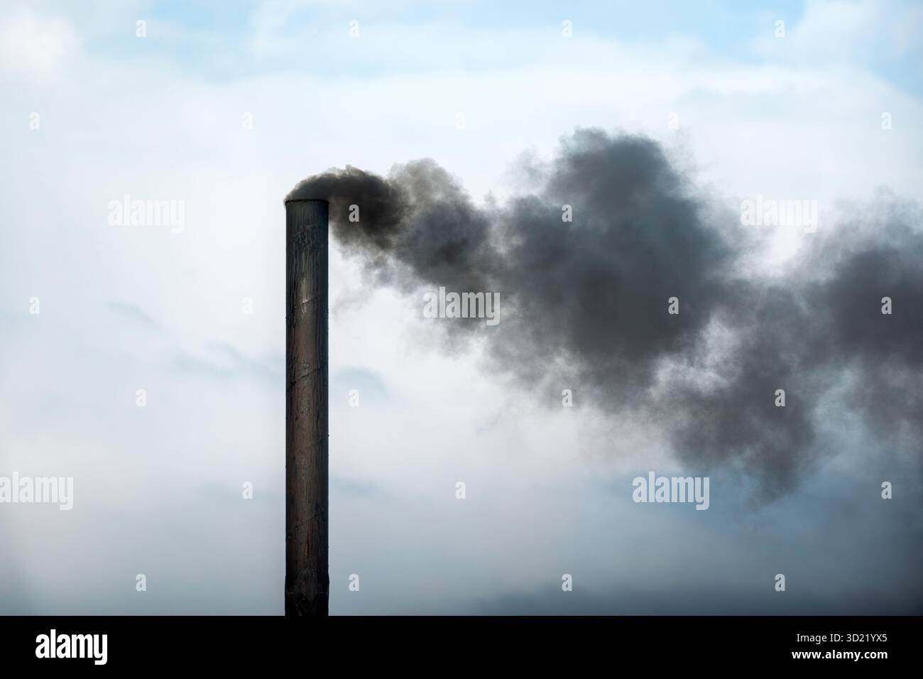 Smoke pollution from palm hi-res stock photography and images - Alamy
