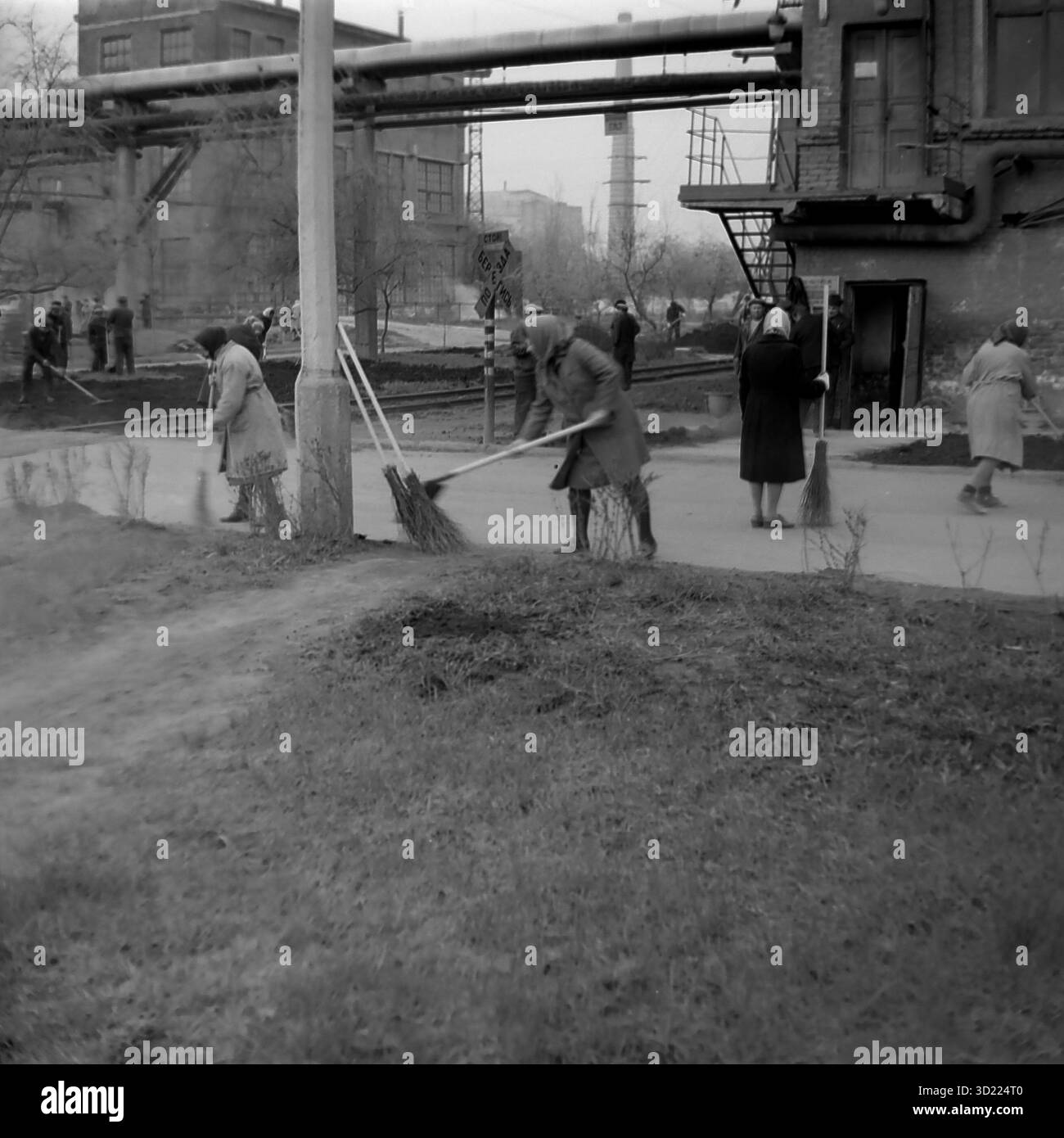 Communist subbotnik Black and White Stock Photos & Images - Alamy