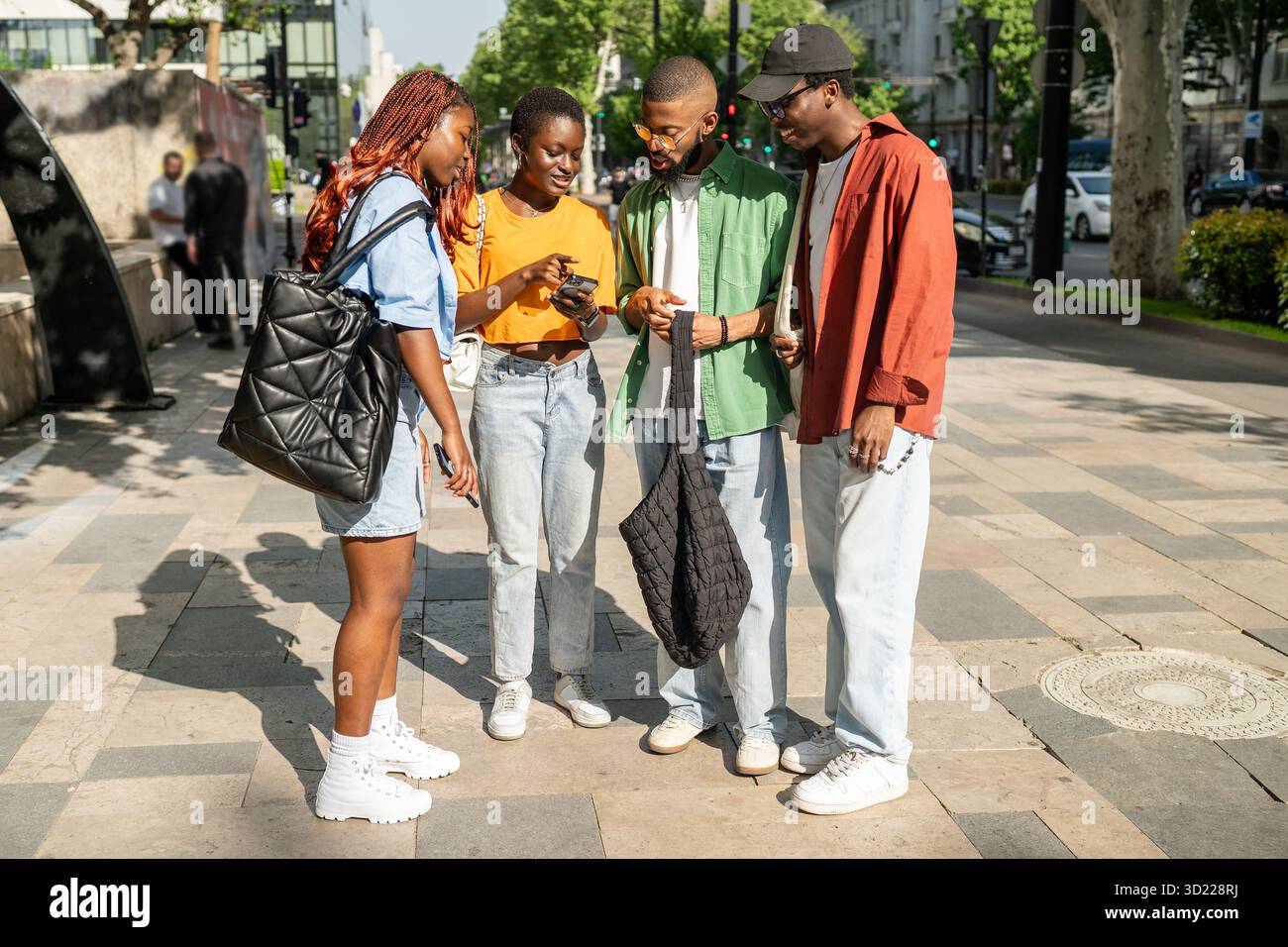 Man bragging friends hi-res stock photography and images - Alamy