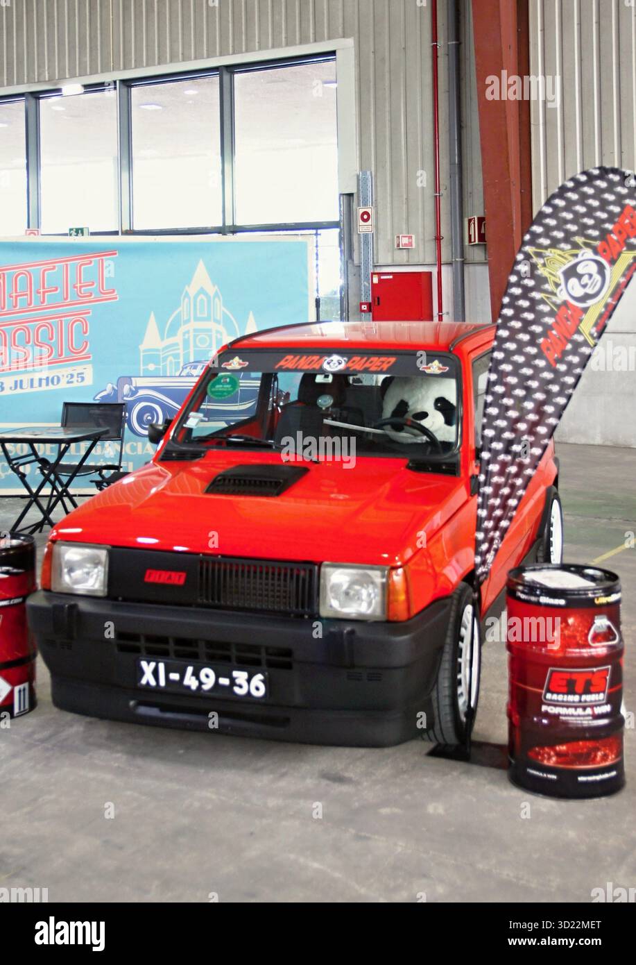 Red fiat panda 4x4 hi-res stock photography and images - Alamy