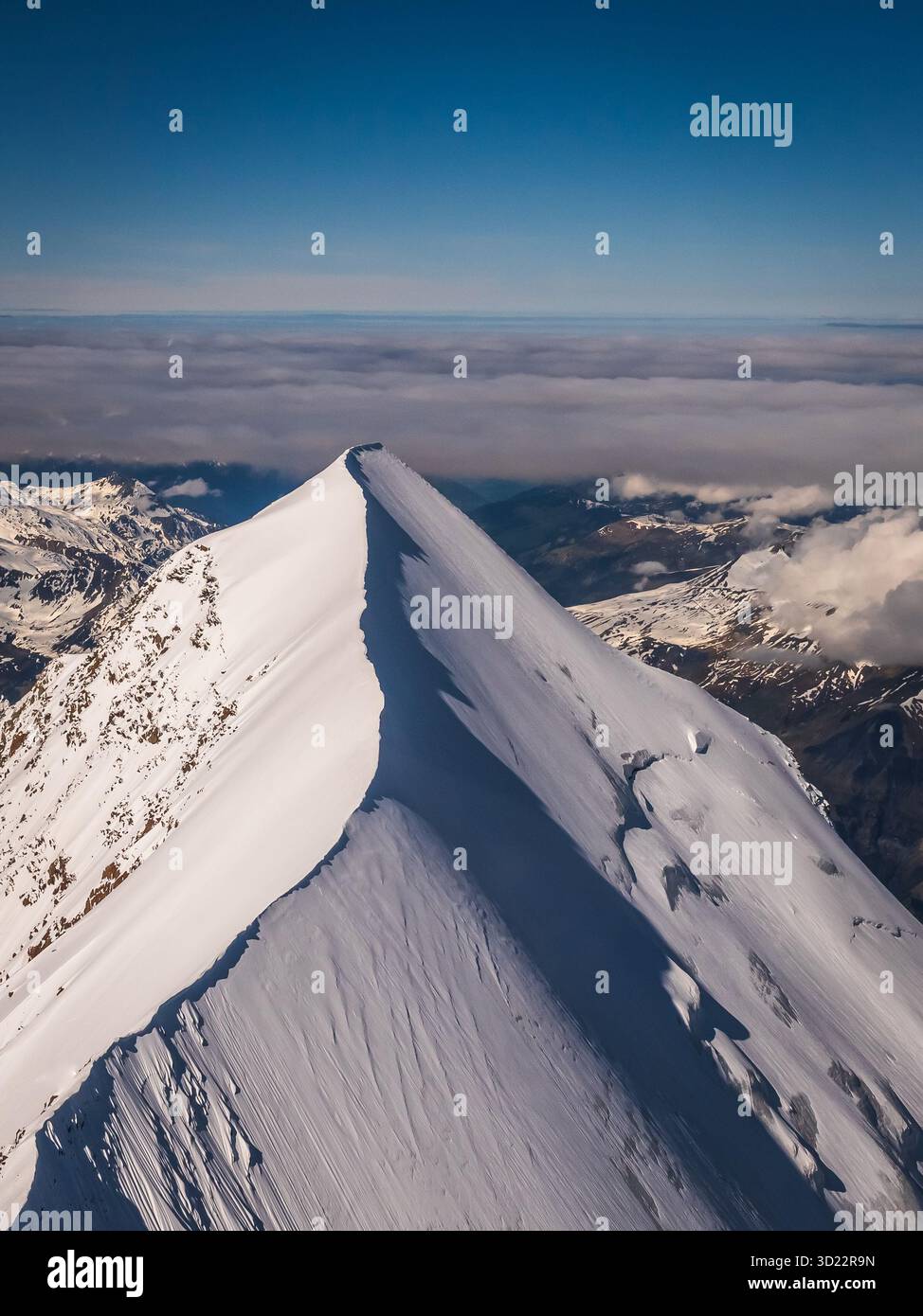 stunning high alpine mountain scenery from the alpine playground in ...