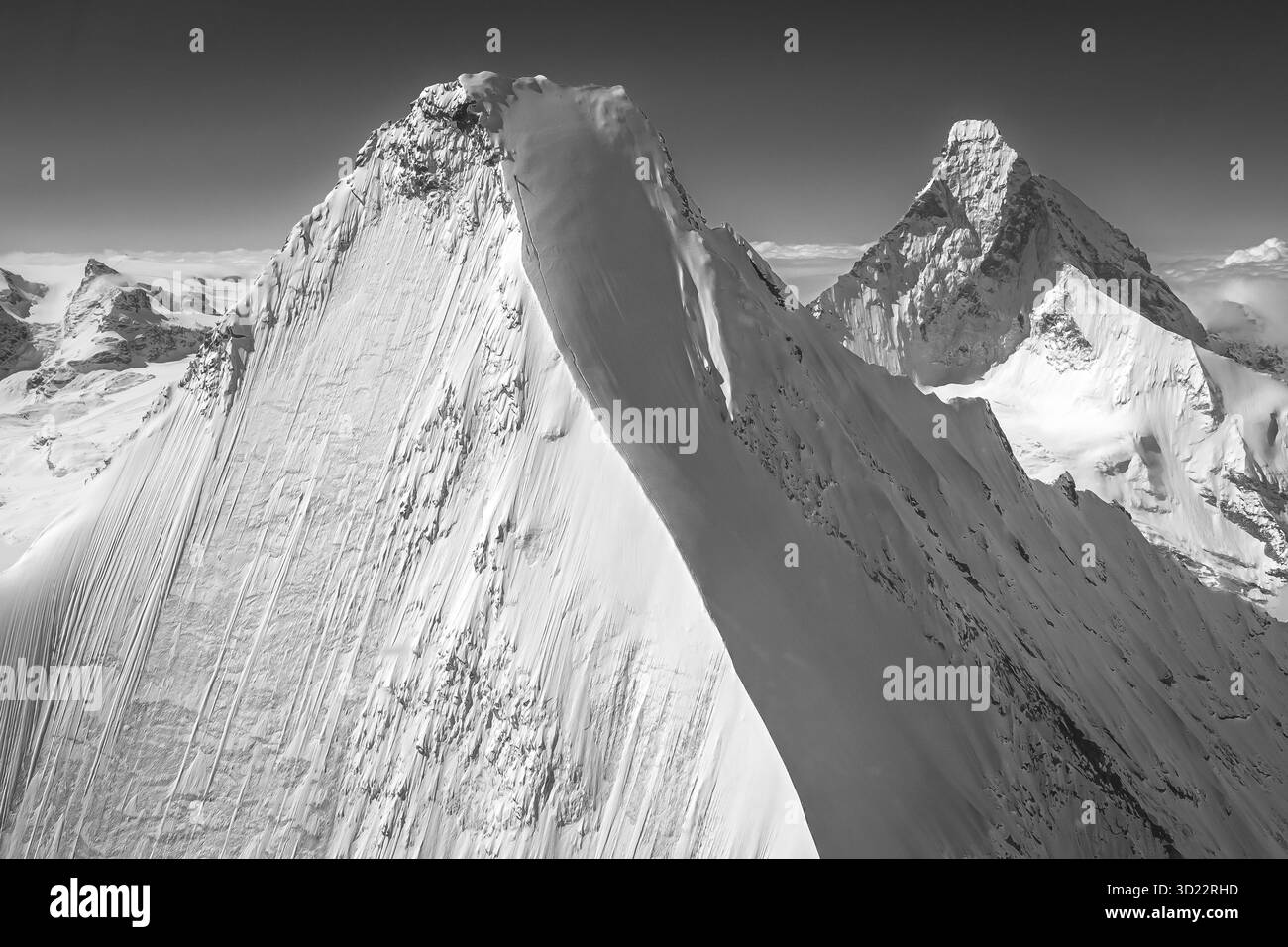 stunning high alpine mountain scenery from the alpine playground in ...