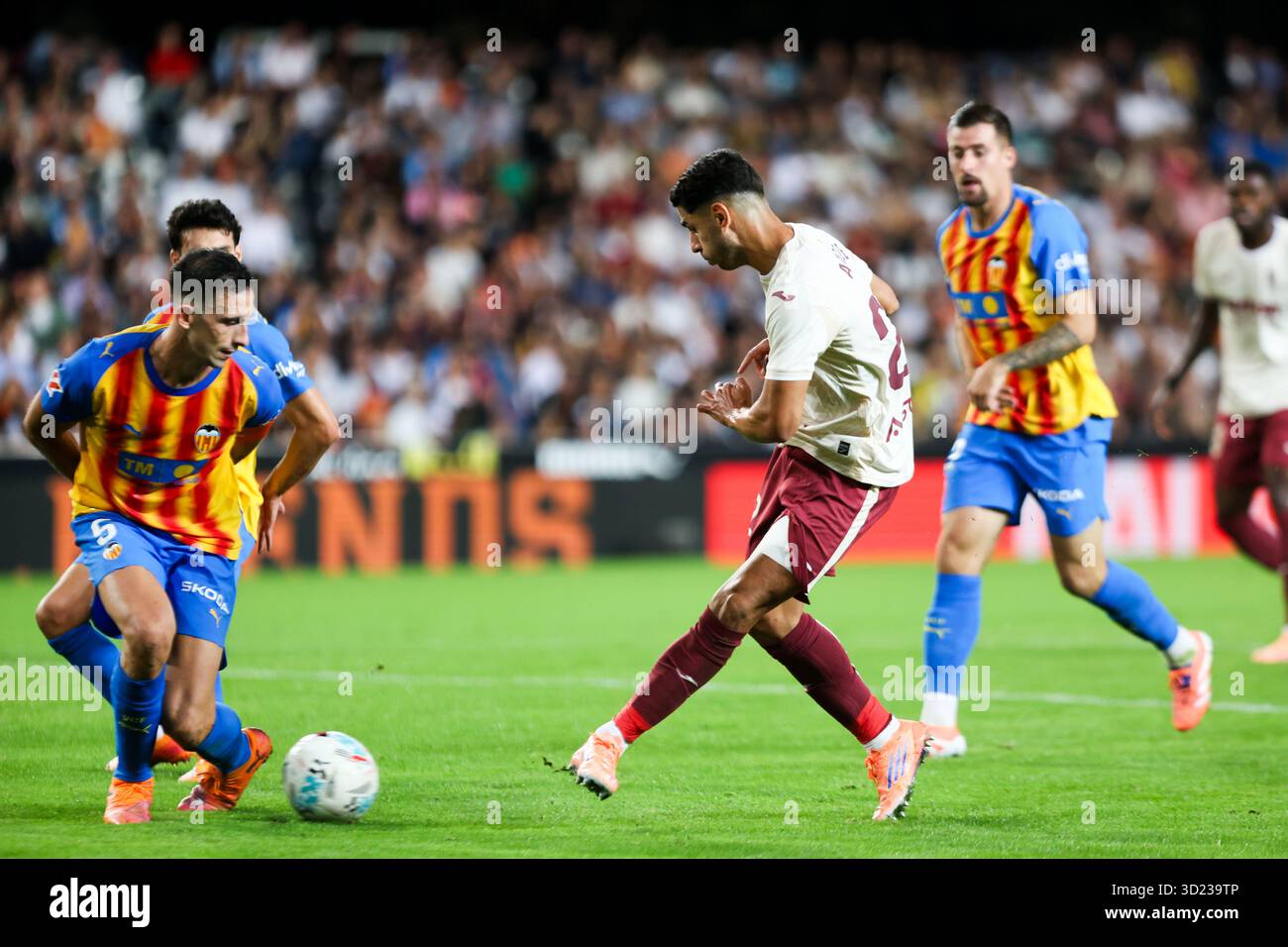 Villarreal football player hi-res stock photography and images - Alamy