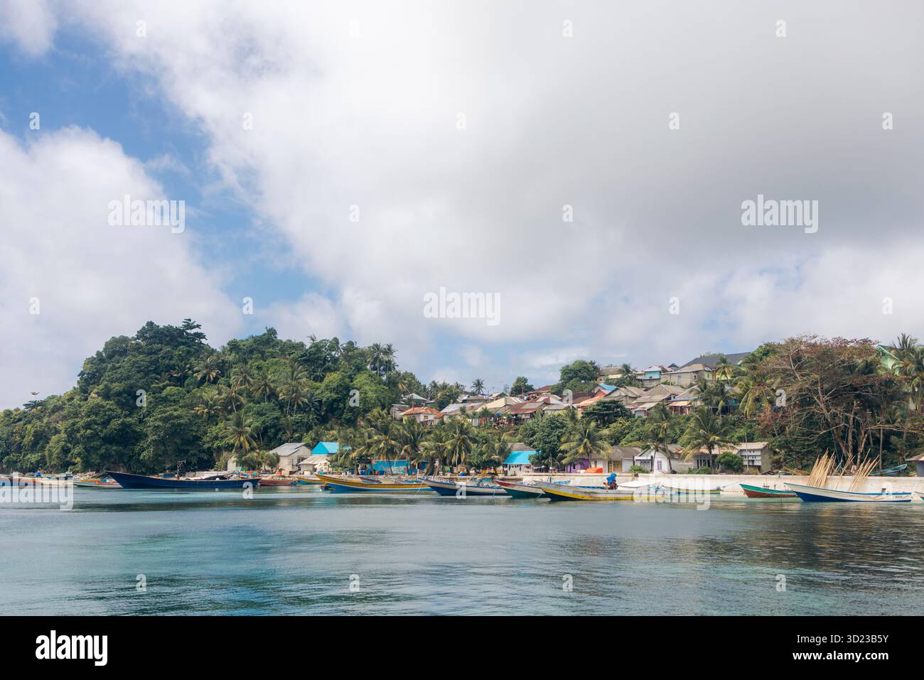 Serene coastal scene small town hi-res stock photography and images - Alamy
