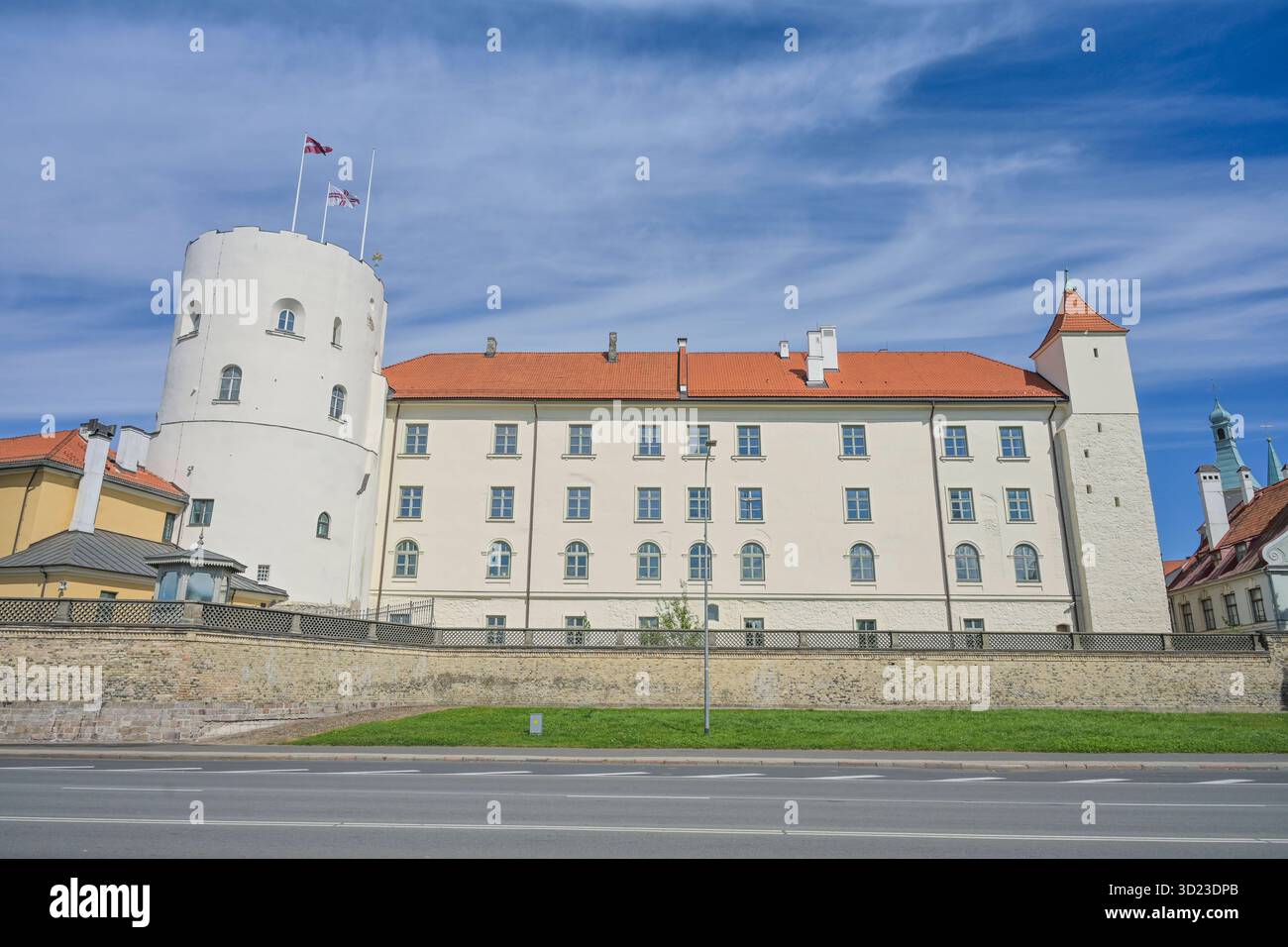 Schloss, Altstadt, Riga, Lettland *** Castle, Old Town, Riga, Latvia ...