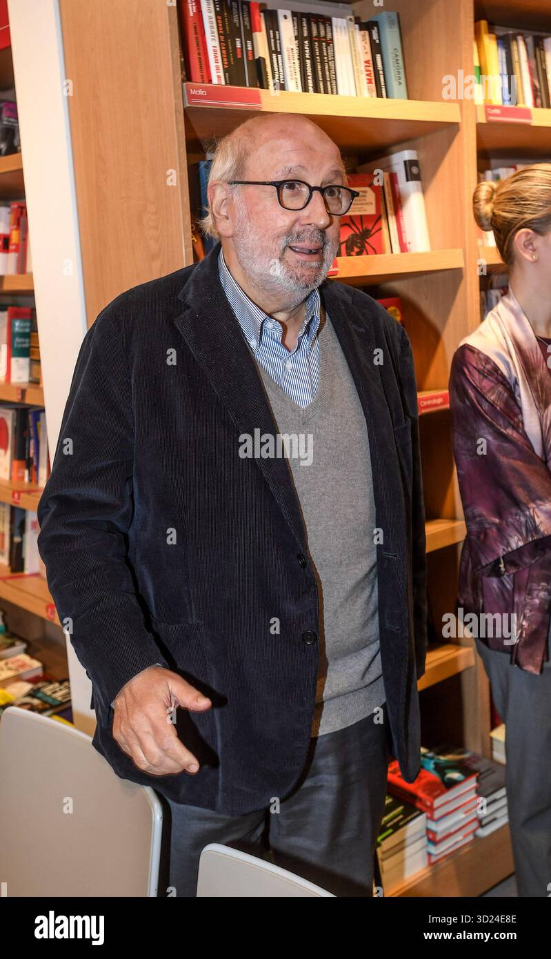 **NO WEB OR NEWSPAPERS, ONLY FOR ITALY** Mondadori book presentation of ...