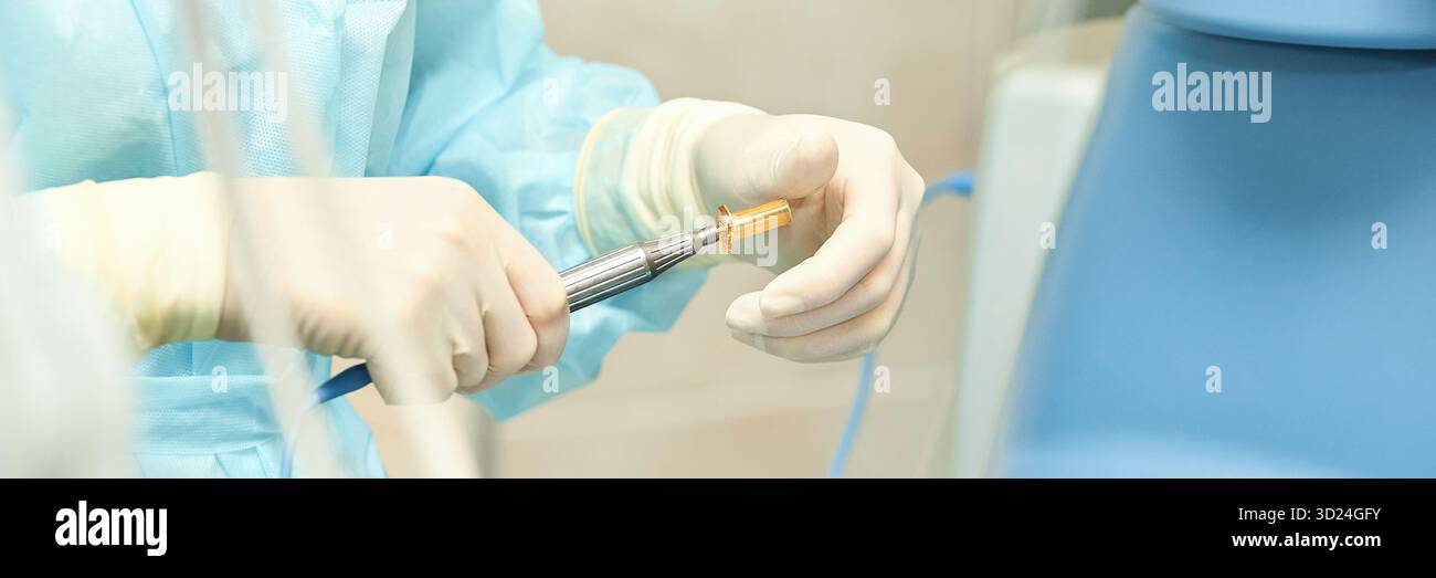 Gloved hands using dental hi-res stock photography and images - Alamy