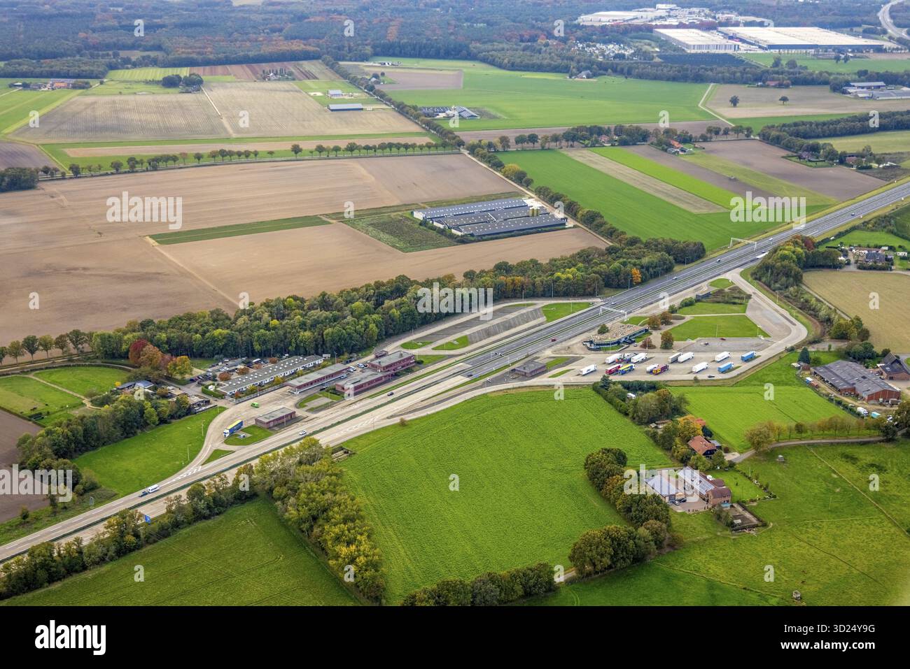 Aerial view, A57 motorway and Gennep-Autoweg A77, Dutch border crossing ...