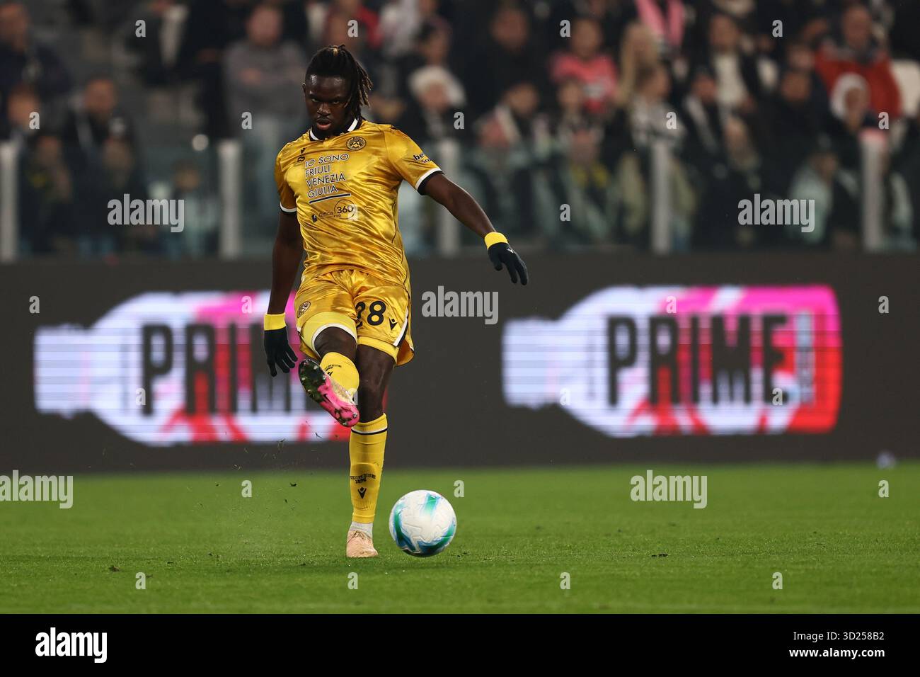 Oumar Solet of Udinese Calcio in action during the Serie A football ...