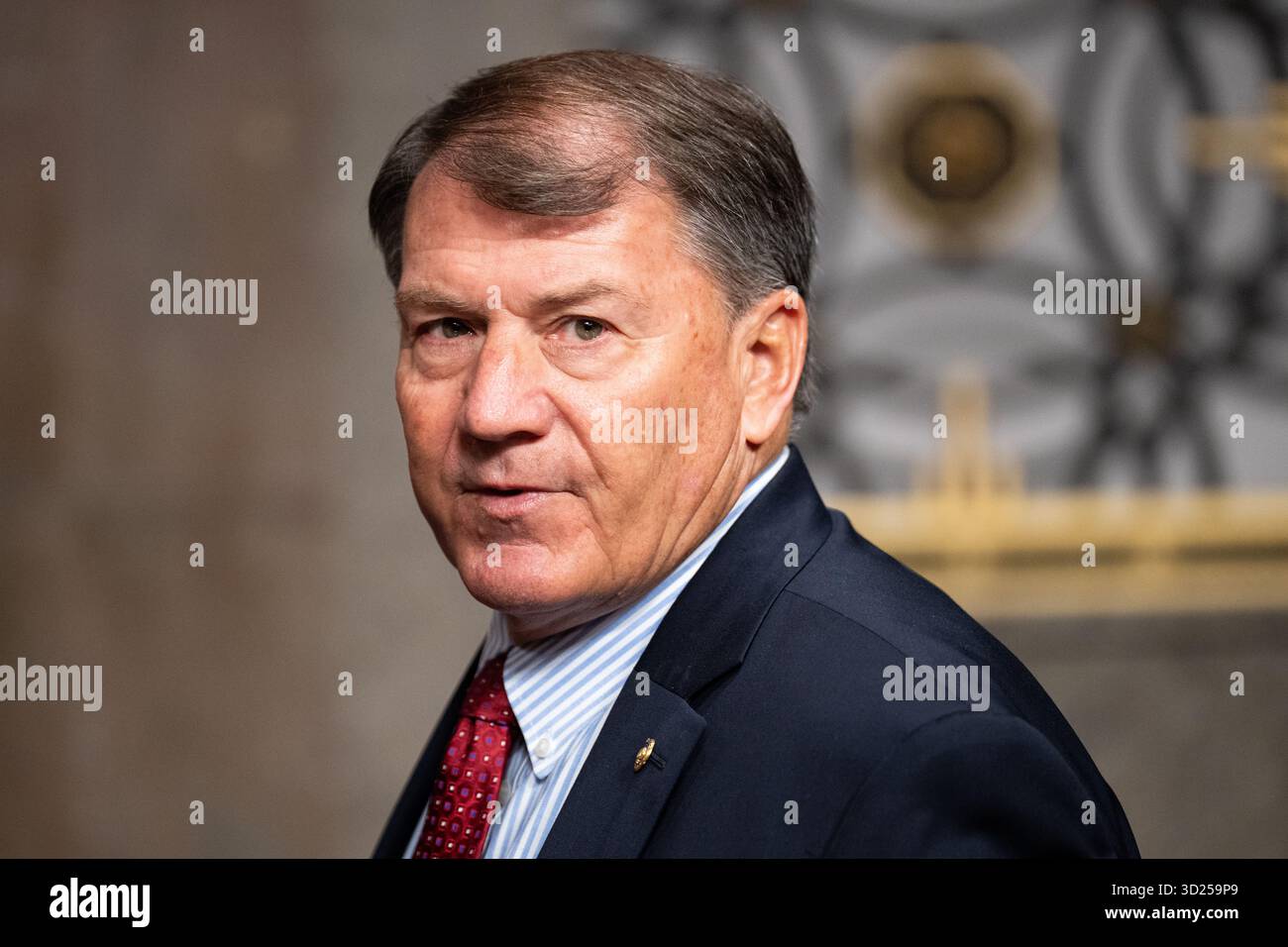 UNITED STATES - OCTOBER 30: Sen. Mike Rounds, R-S. Dak., arrives for ...