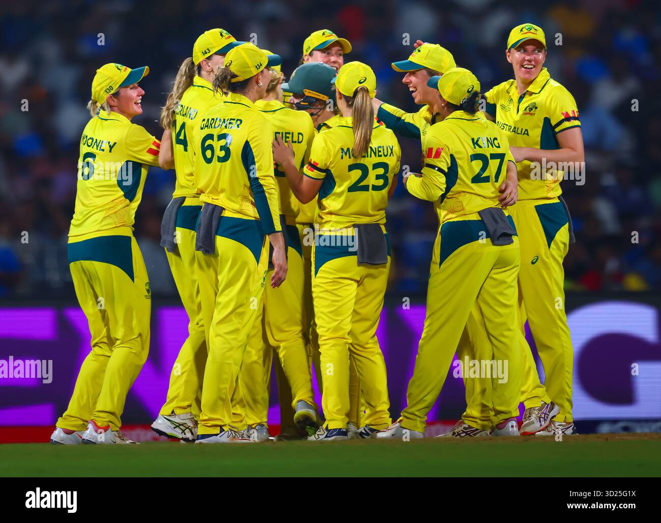 Team Australia womens celebrates wicket of Smriti Mandhana of India ...
