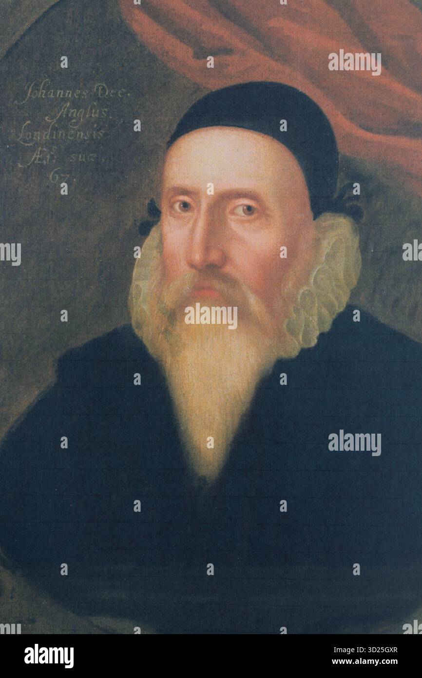John dee queen elizabeth hi-res stock photography and images - Alamy