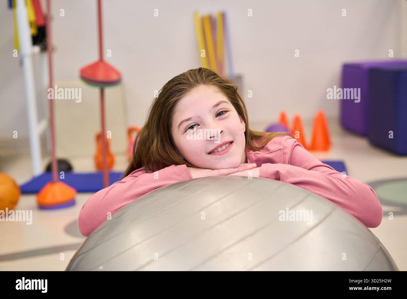 Patient rests in pediatric hi-res stock photography and images - Alamy