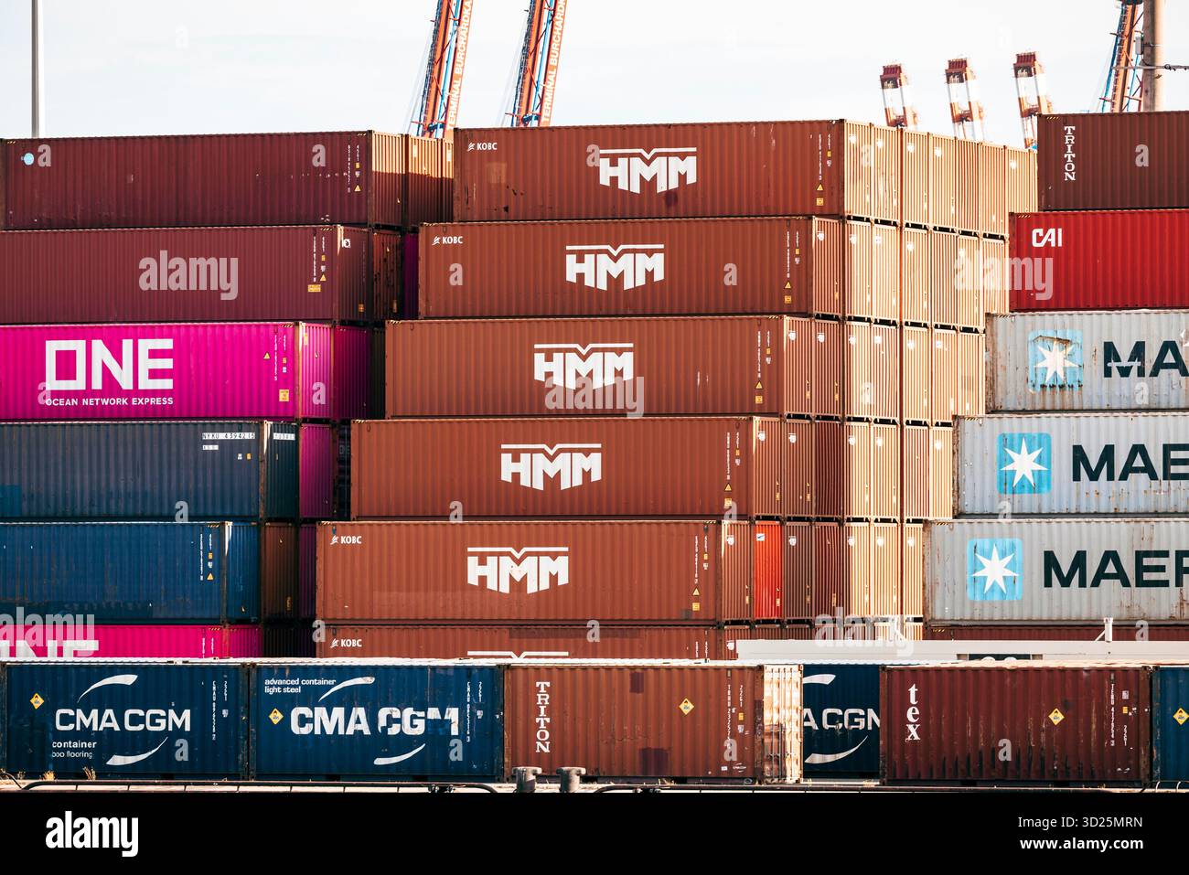The Container Terminal Burchardkai (CTB) is HHLA's largest terminal in ...