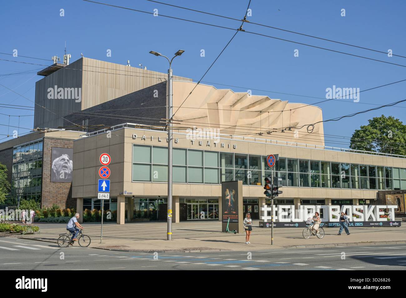Dailes teatris hi-res stock photography and images - Alamy